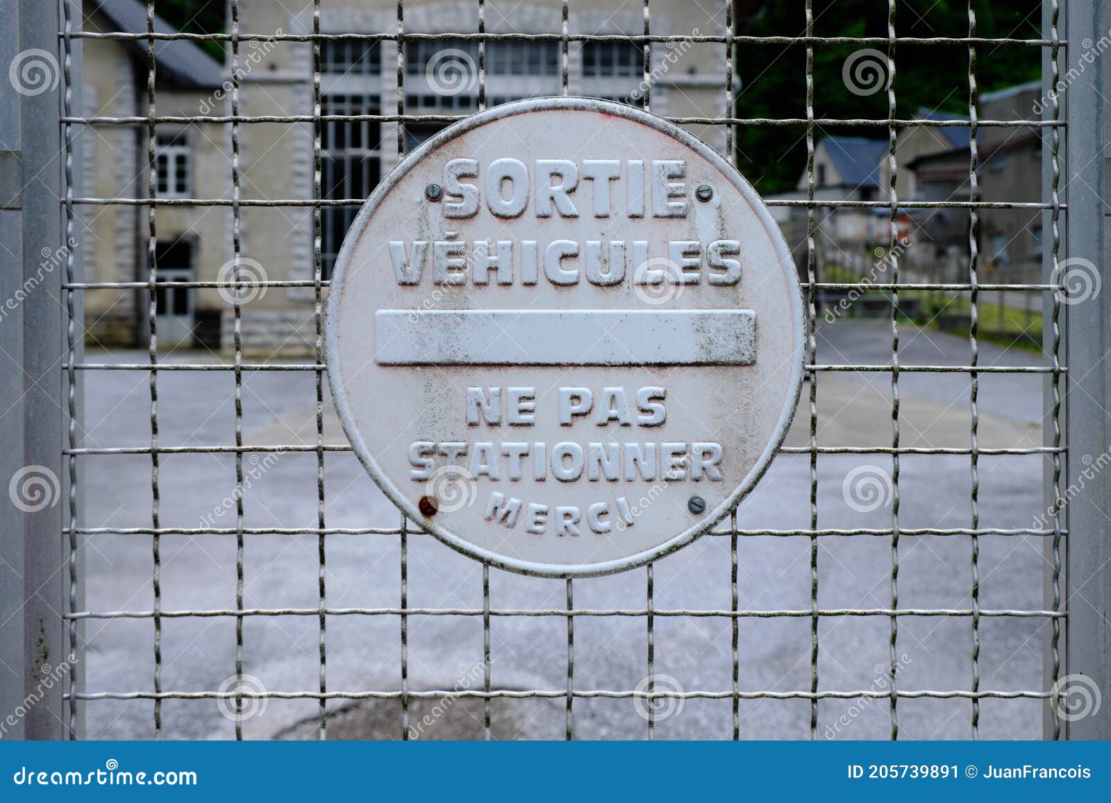French exit sign stock image. Image of sign, block, warning - 205739891