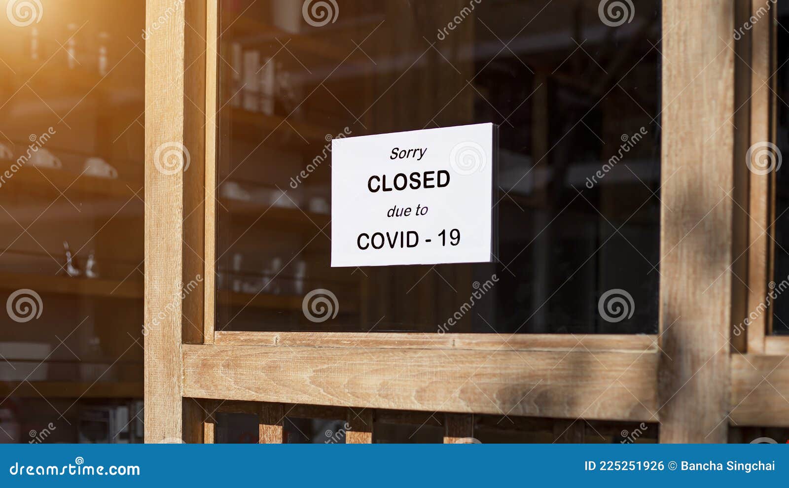 The Sign in Front of the Office is Temporarily Closed. Sign Coronavirus ...