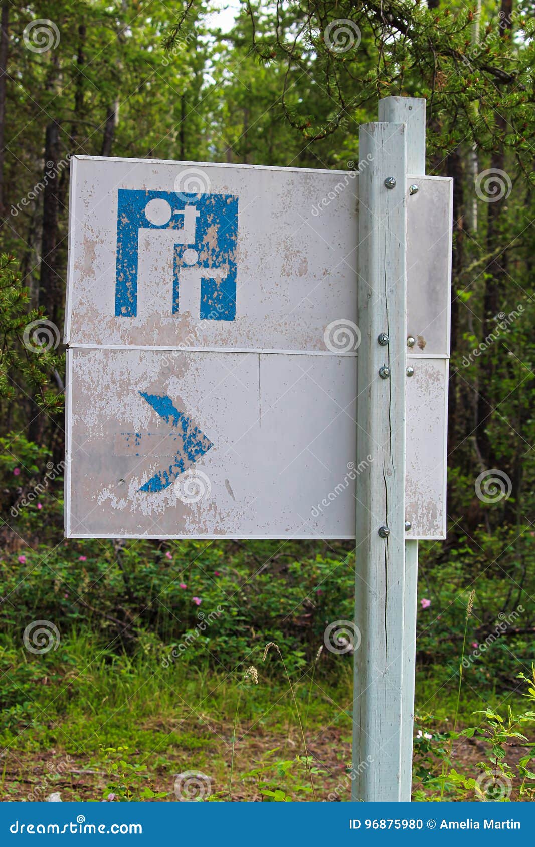 A Sign Indicating a Viewing Area Ahead. Stock Photo - Image of pole ...