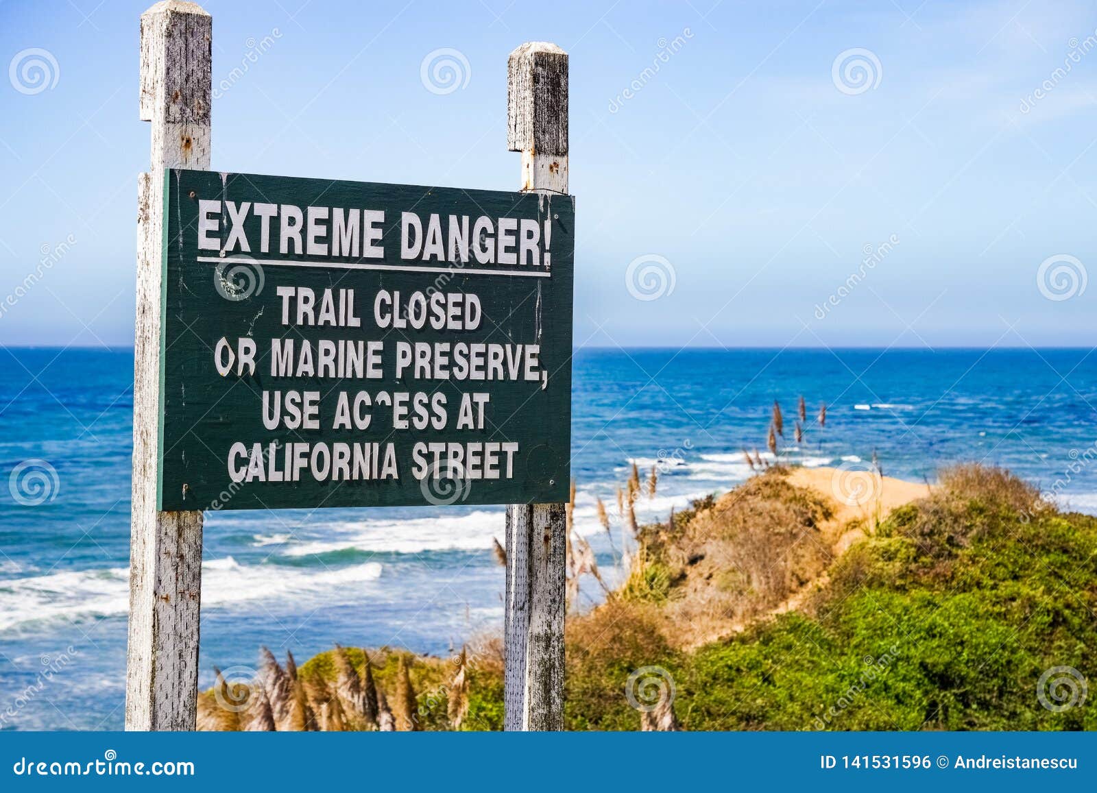 Sign on the Pacific Coast - Trail Closure, California Stock Photo ...