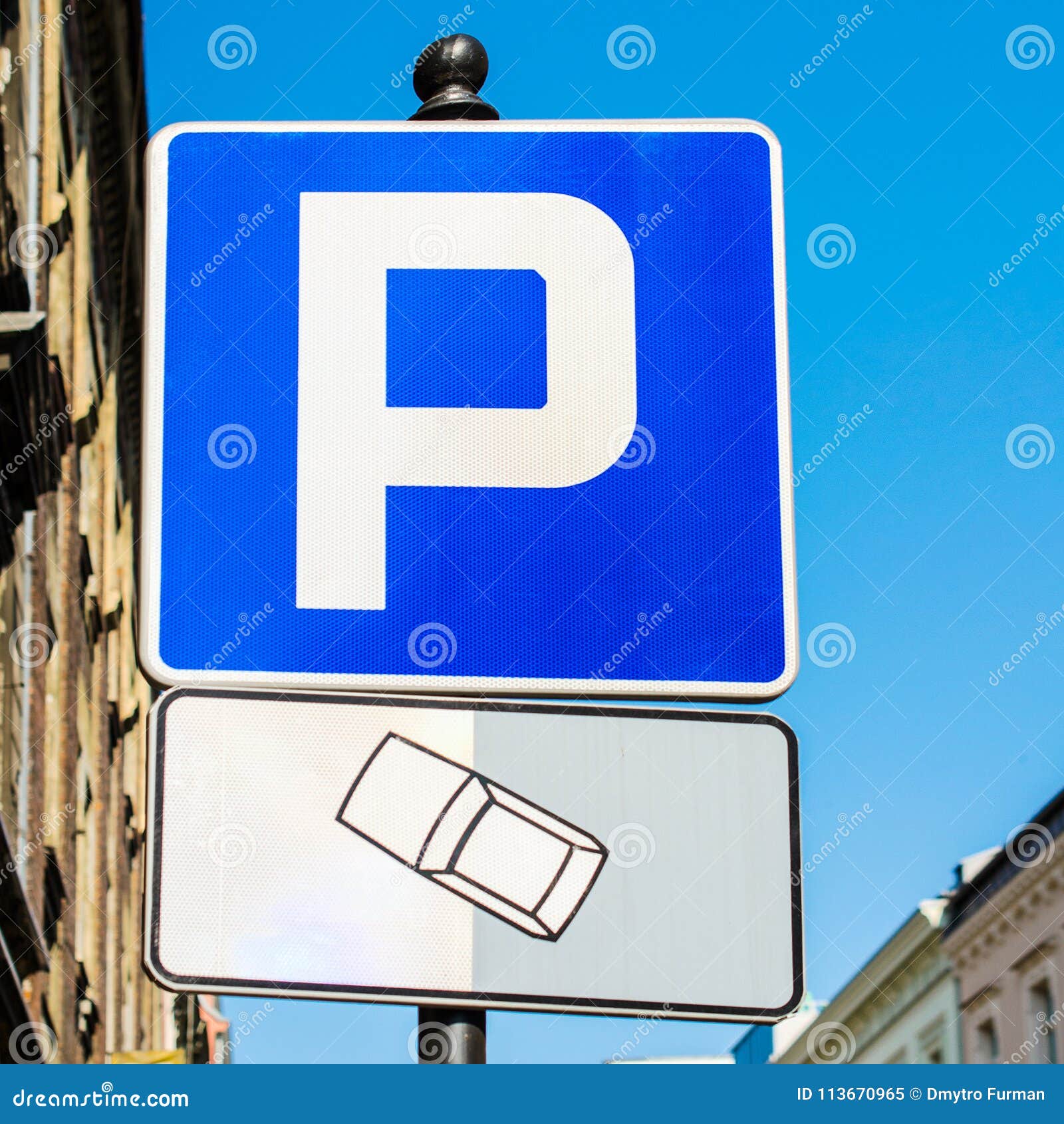 Sign of Parking on-street. Square Stock Image - Image of parking, scene ...