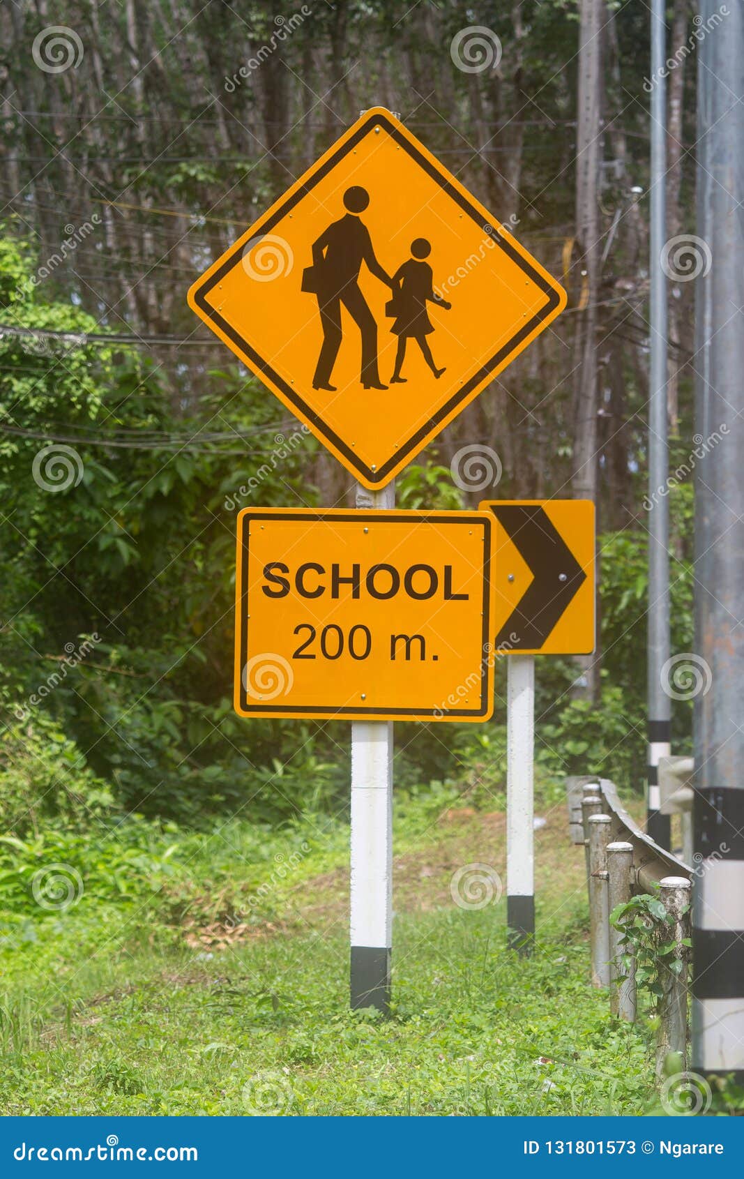 The sign School 200 meter stock image. Image of traffic - 131801573