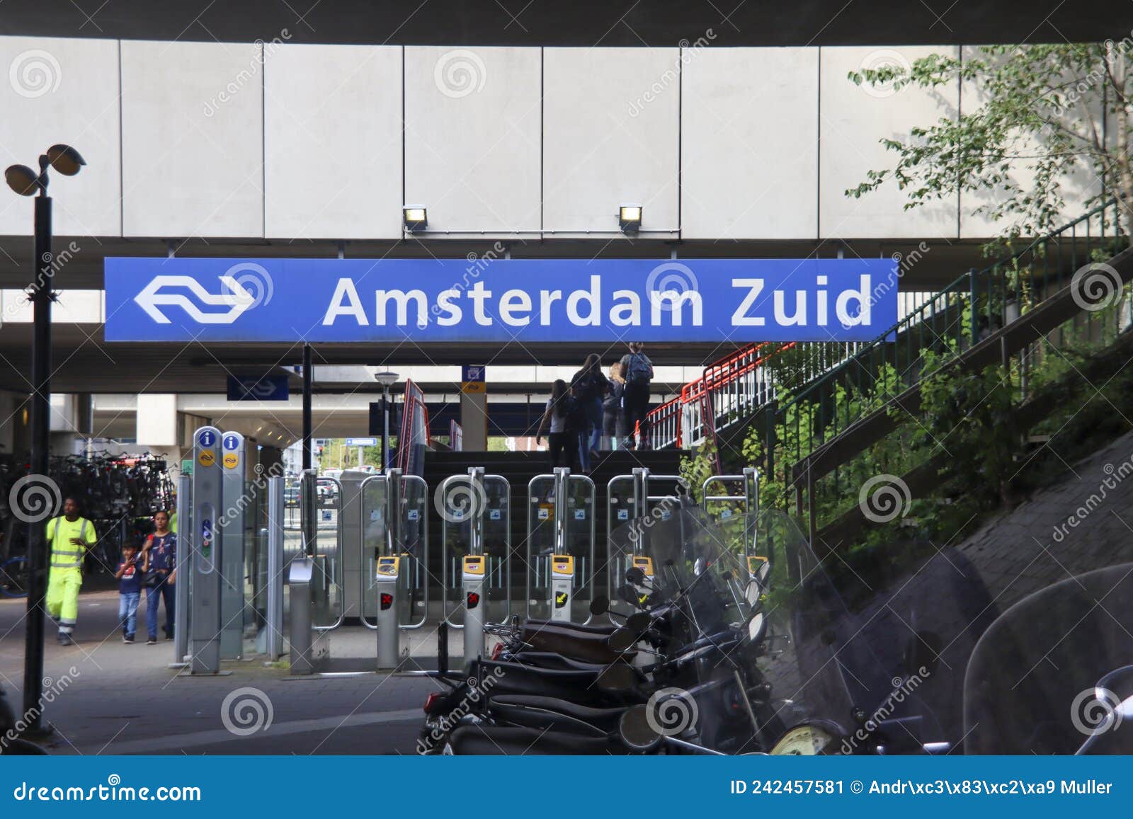 Sign of Station Amsterdam Zuid for Train and Subway Editorial Photo ...
