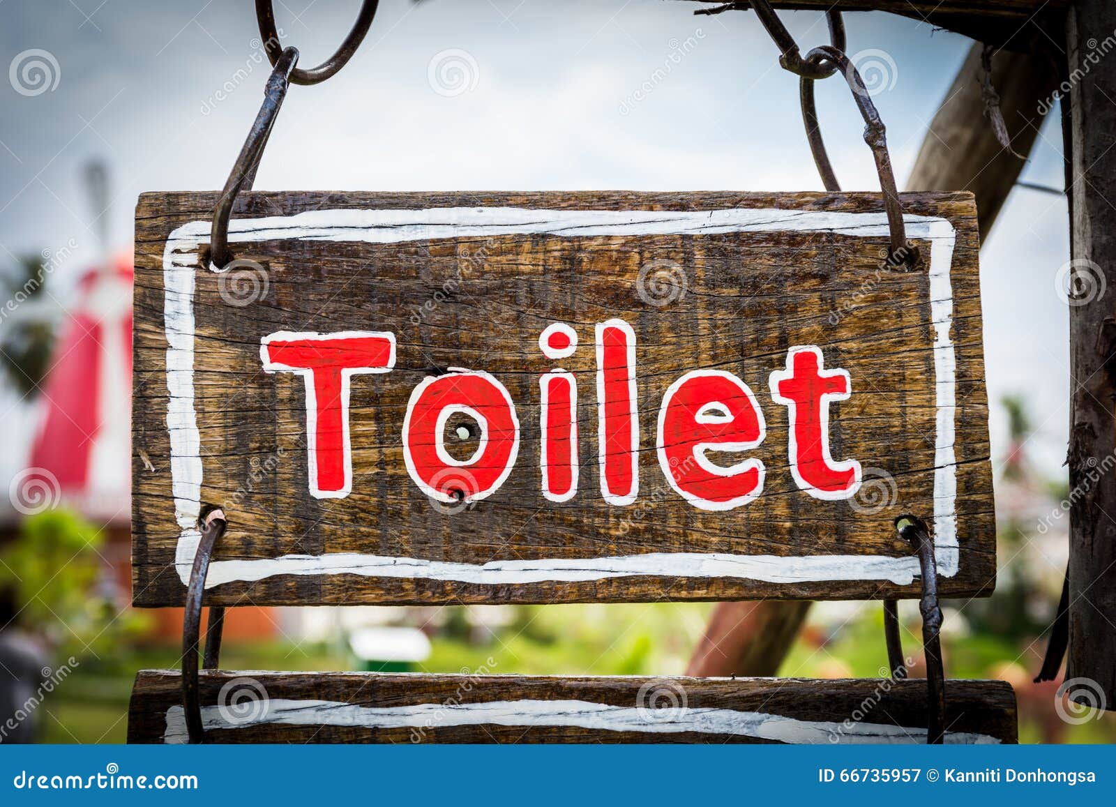 Sign with Toilet Text on Wood Plate Stock Image - Image of hang, park ...