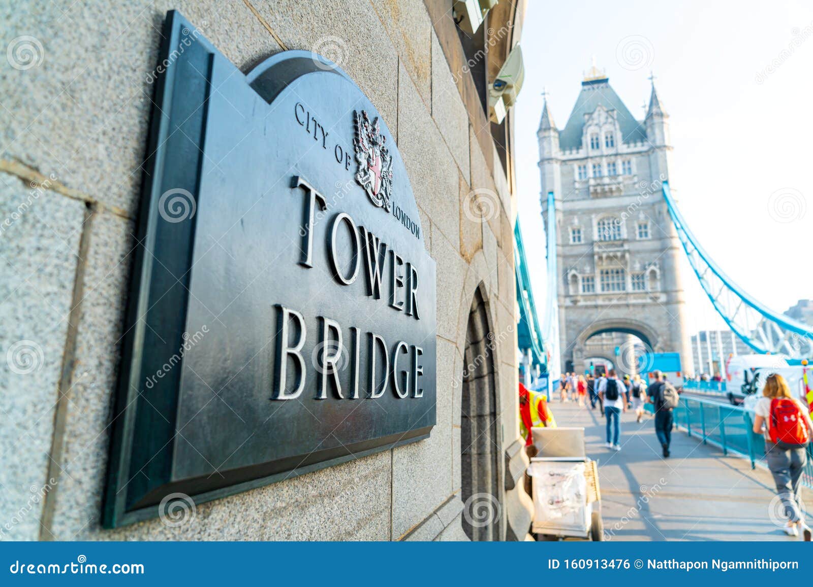 Sign of Tower bridge editorial photo. Image of europe - 160913476