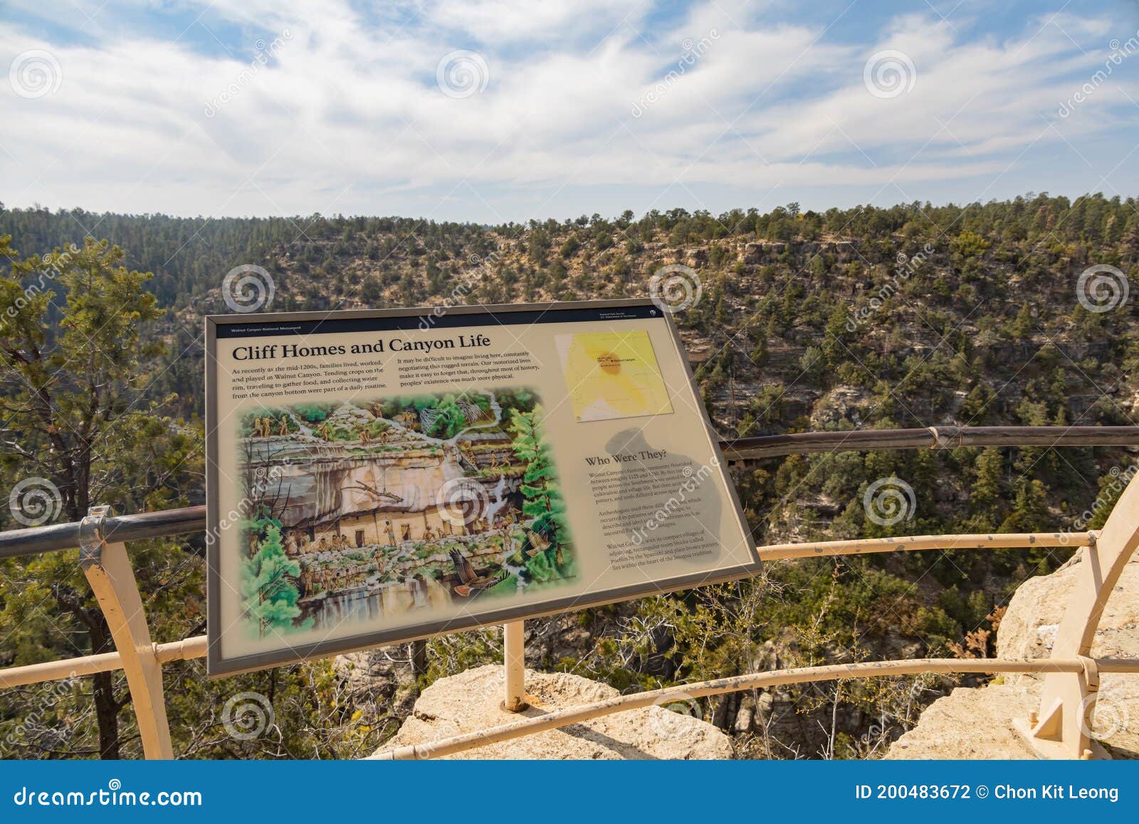 Sign of the Walnut Canyon National Monument Editorial Photography ...