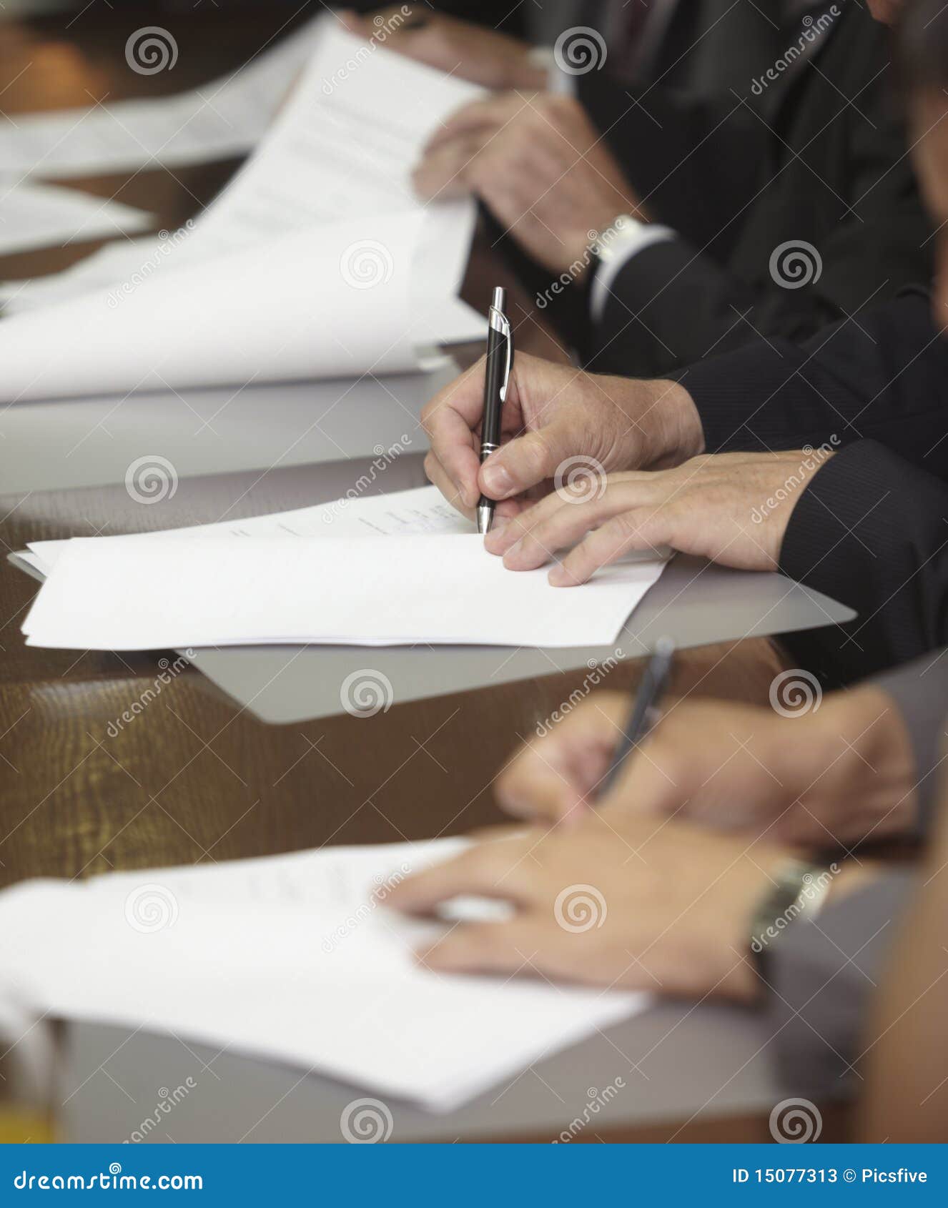 Signature Contract Signing Business Office Stock Image - Image of ...