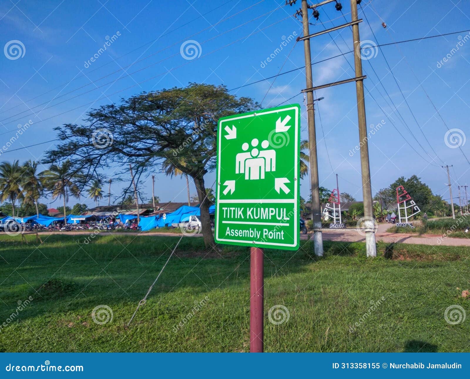 Signboard of the Assembly Point Stock Image - Image of arrow, area ...
