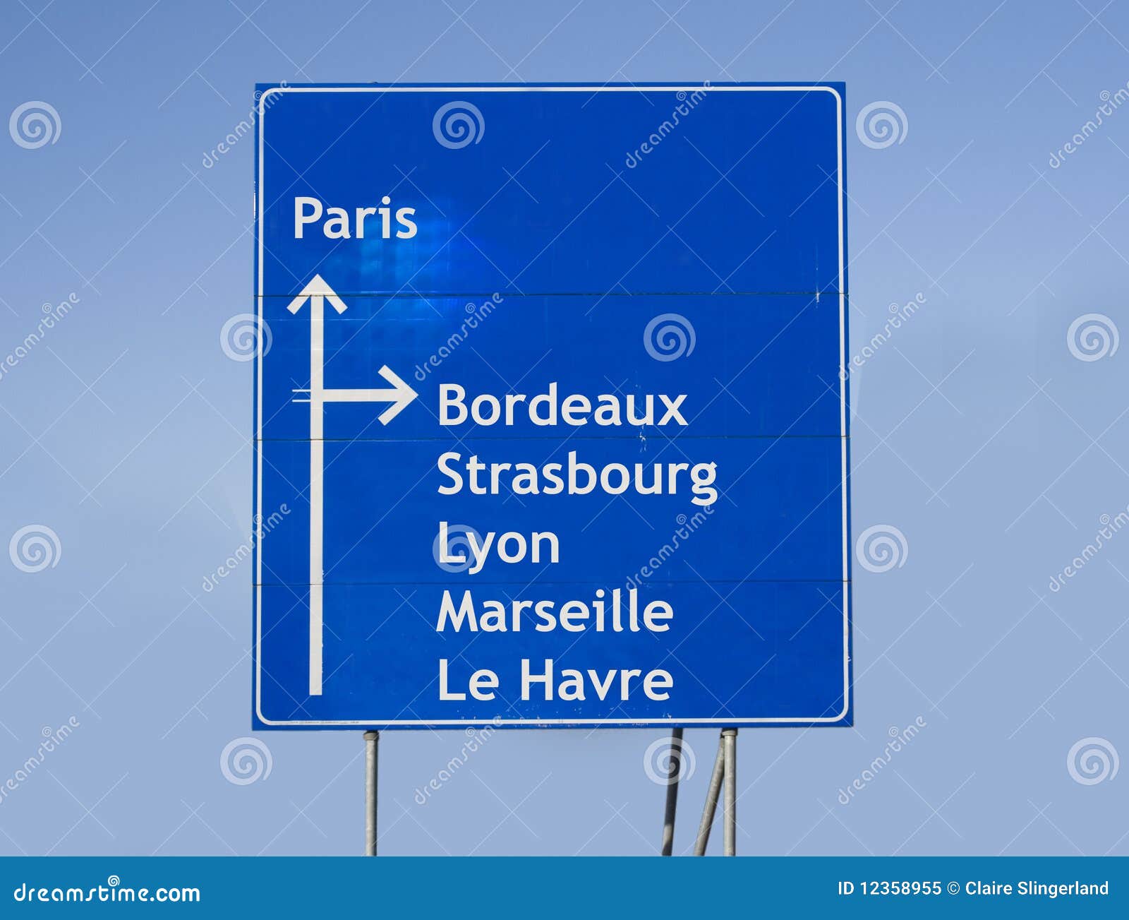 Signe de route France image stock. Image du ville, strasbourg - 12358955