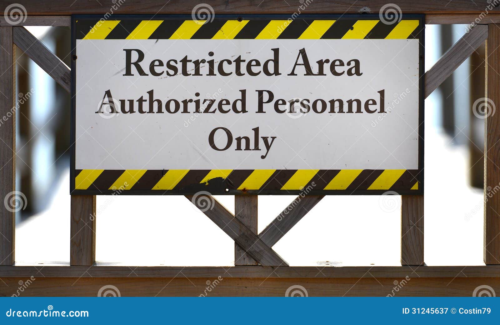 Signe de secteur restreint image stock. Image du personnel - 31245637