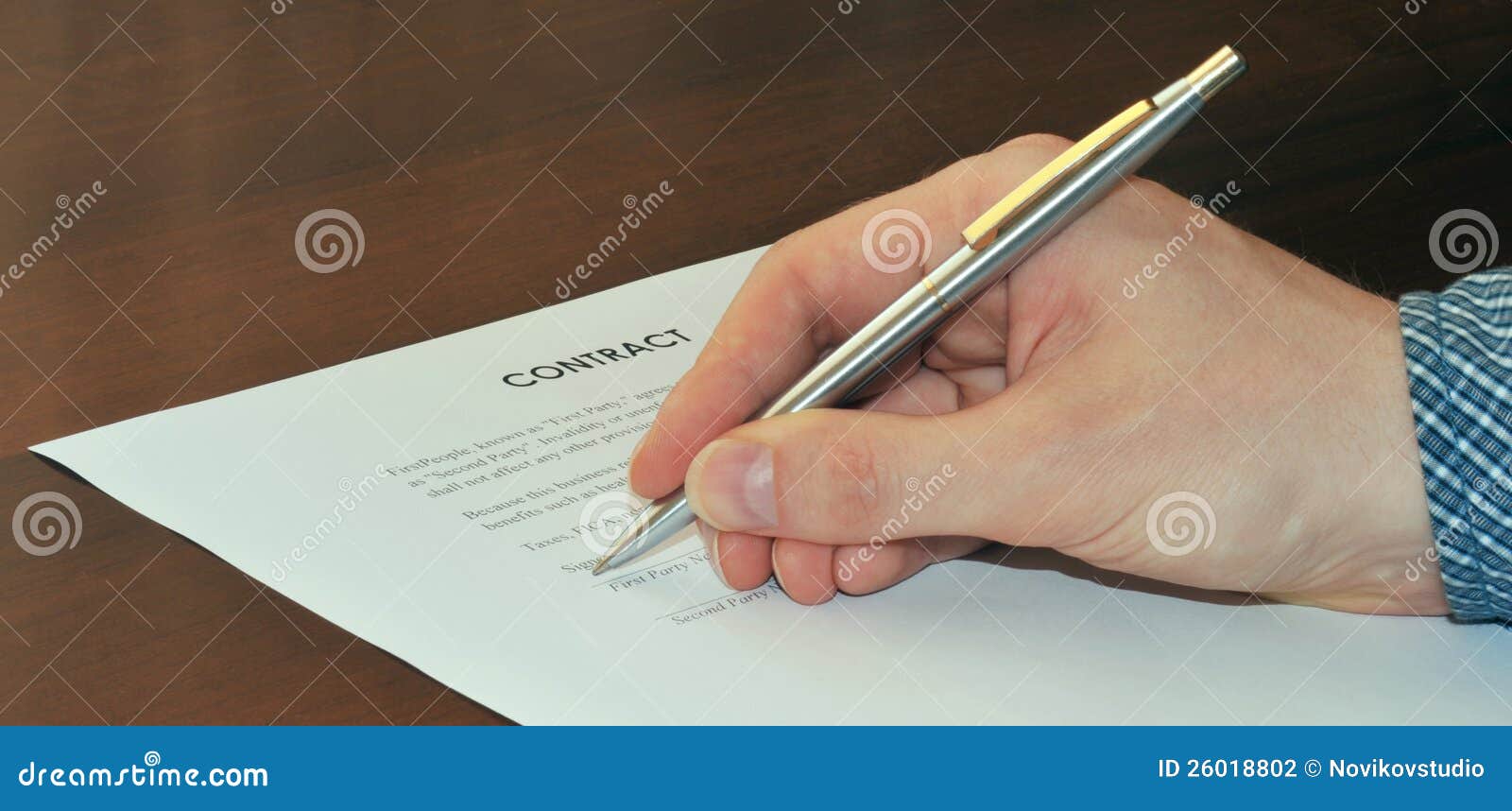 Signing a contract stock photo. Image of agreement, signature - 26018802