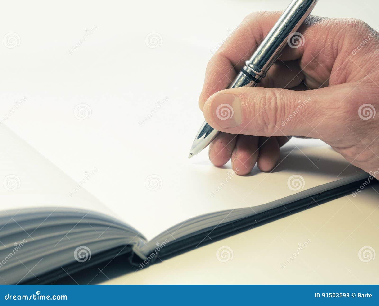 Signing a contract stock photo. Image of agreement, hand - 91503598