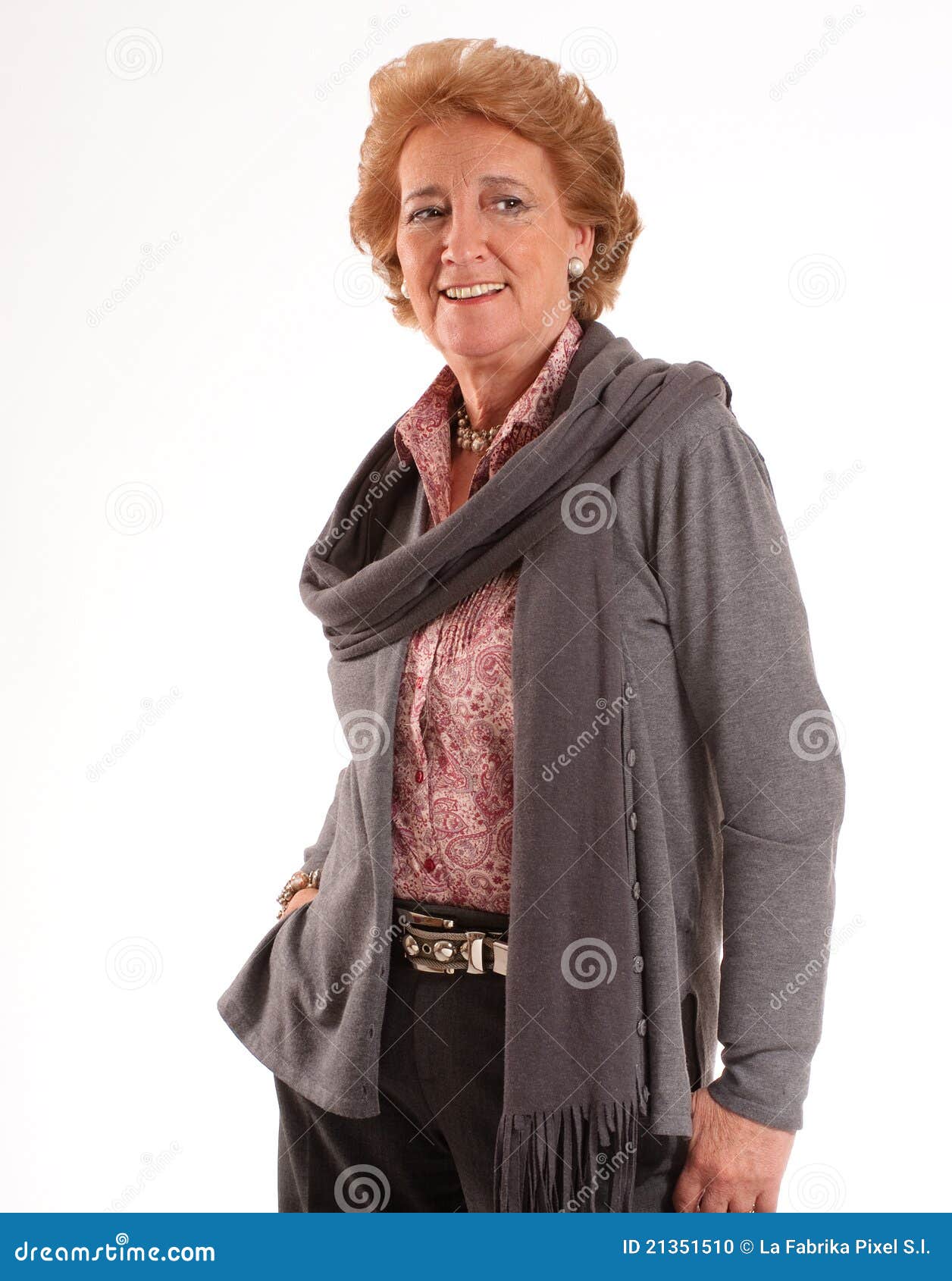 Signora matura alla moda fotografia stock. Immagine di isolato - 21351510