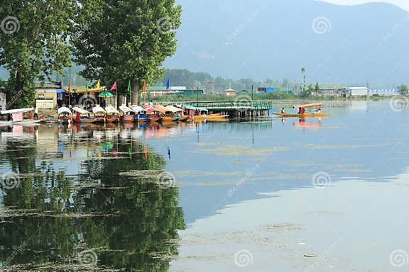 Sikara en Dallake. foto de archivo editorial. Imagen de adorne - 29400433