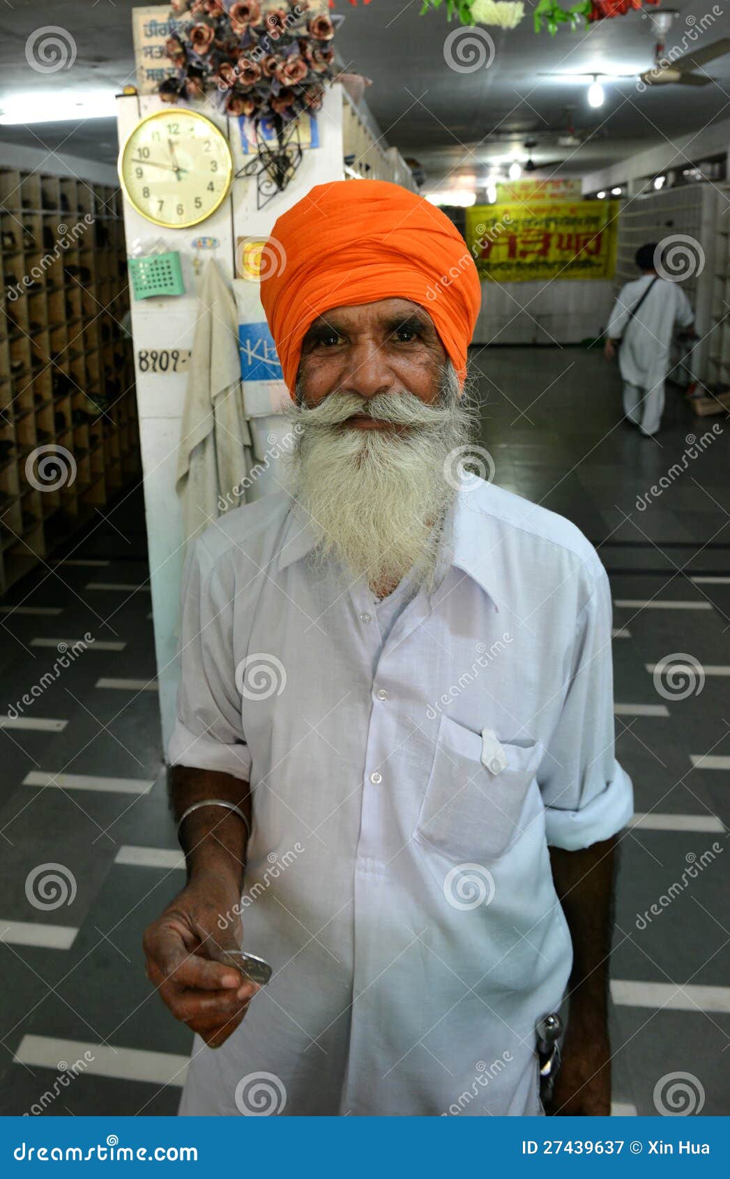 Sikh Old Man s Portrait editorial photography. Image of dress - 27439637