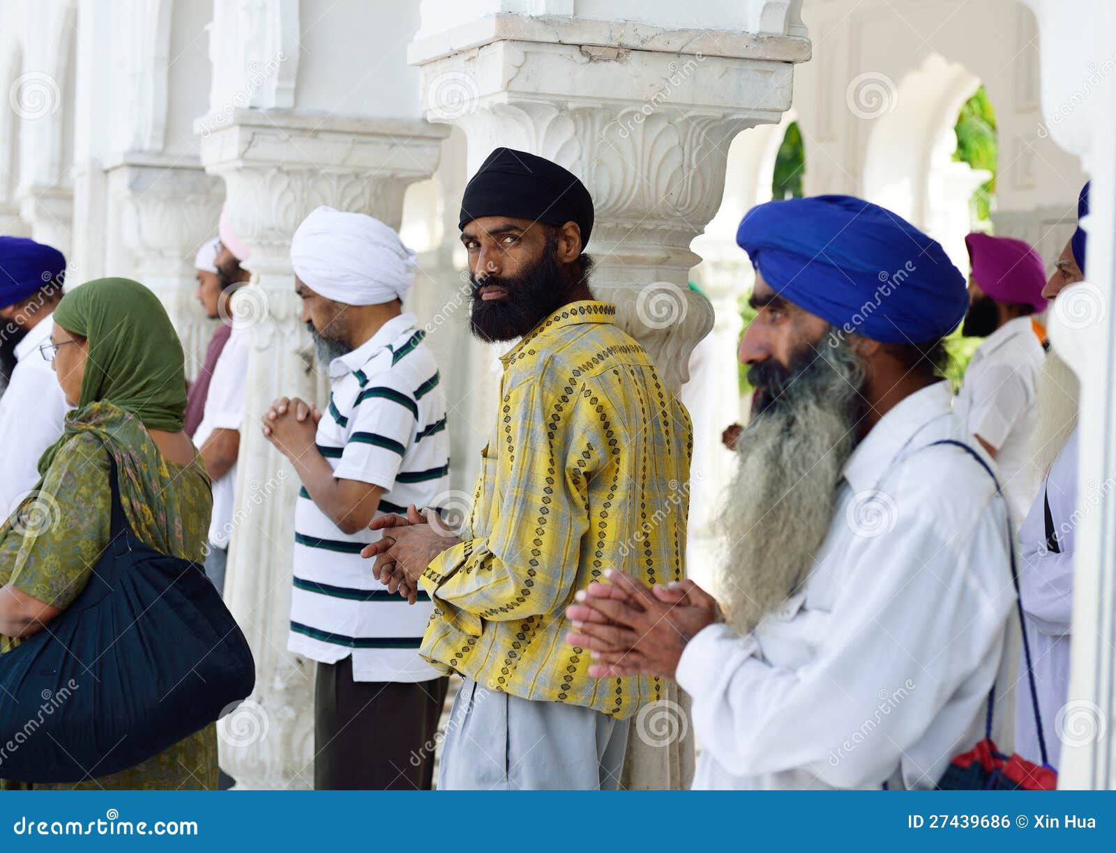 Sikh Praying editorial photo. Image of amritsar, dress - 27439686