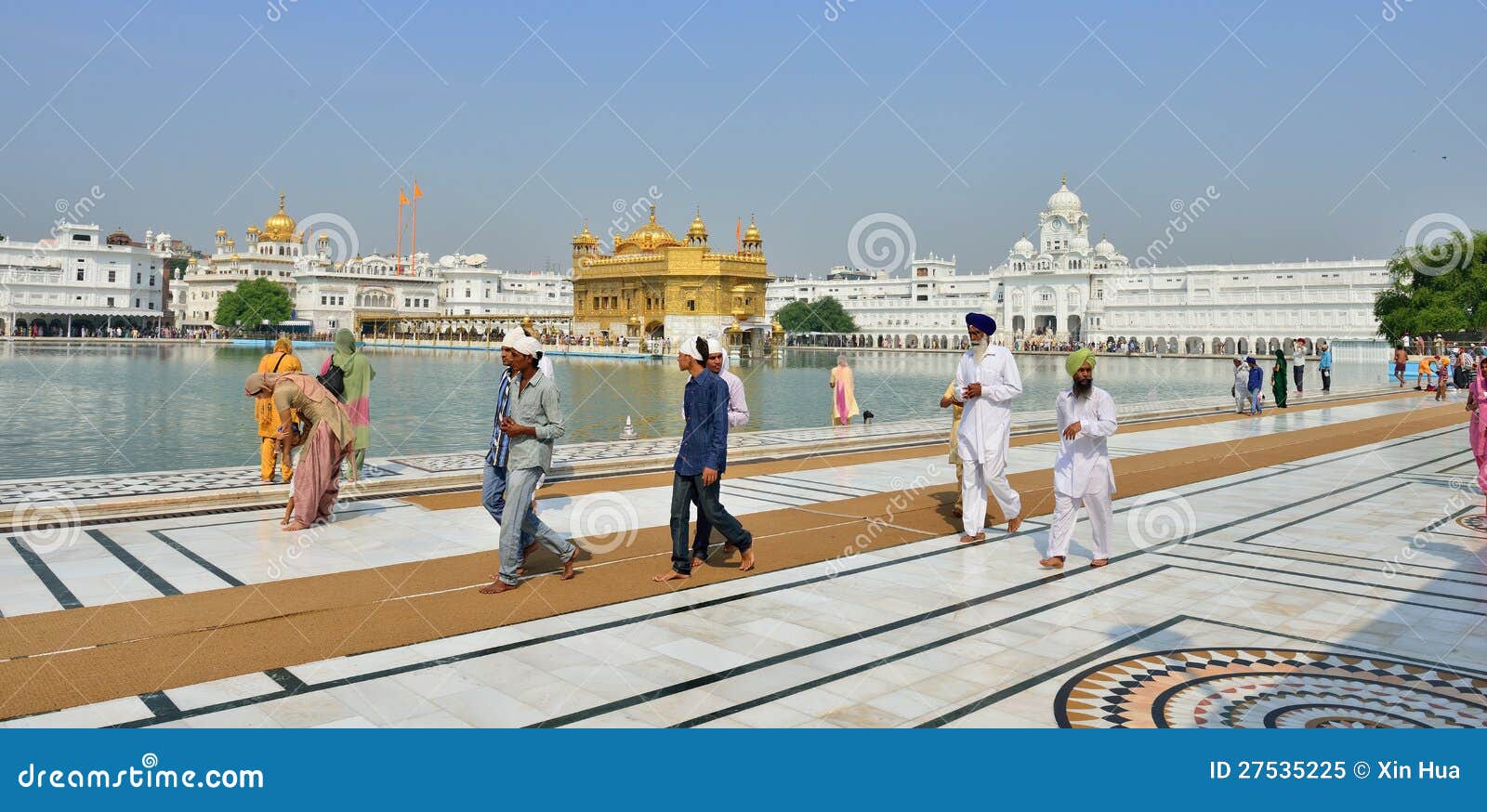 Sikh Walking in the Golden Temple, Amritsar Editorial Image - Image of ...