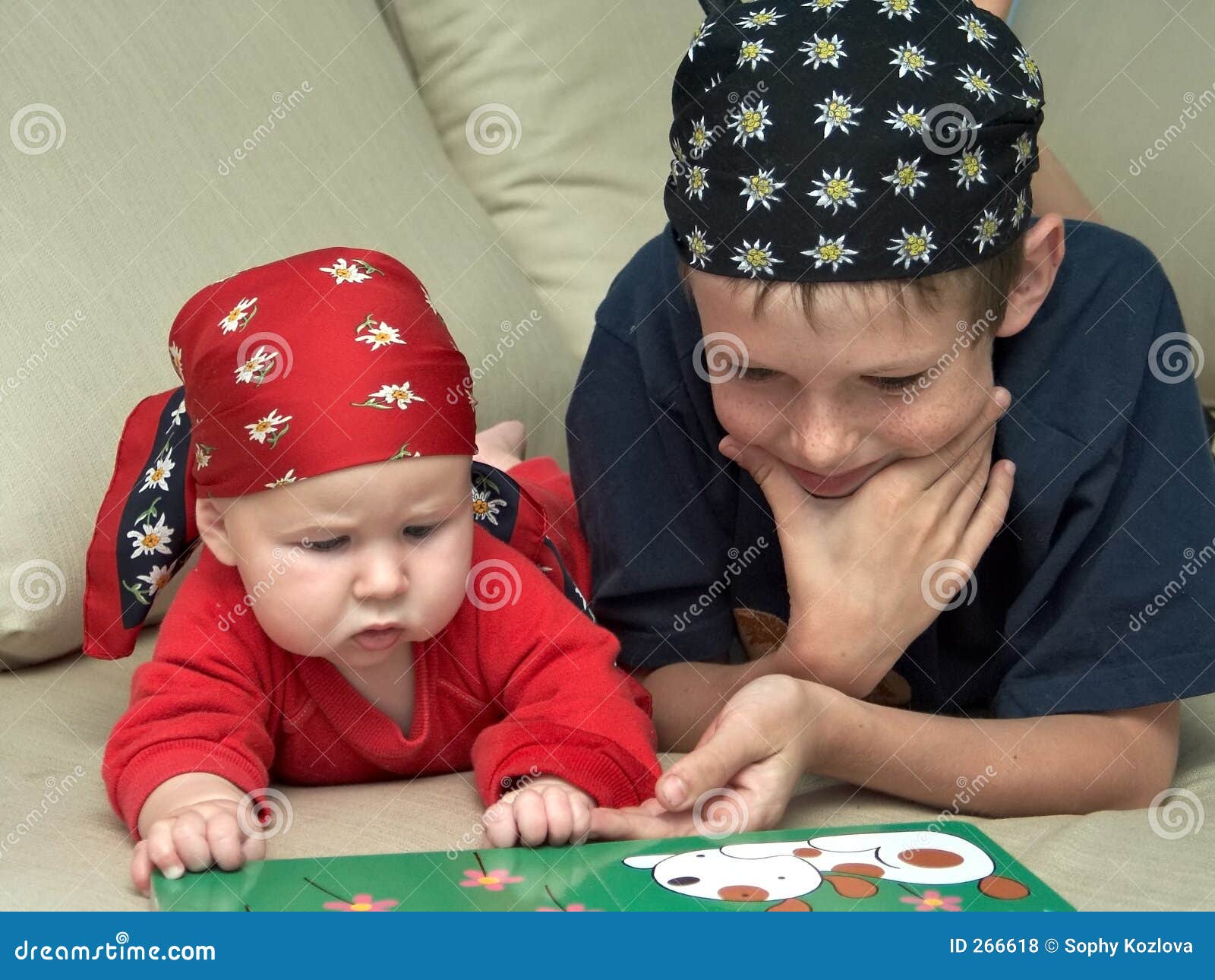 Silent Children S Entertainment Stock Photo - Image of people, teen: 266618