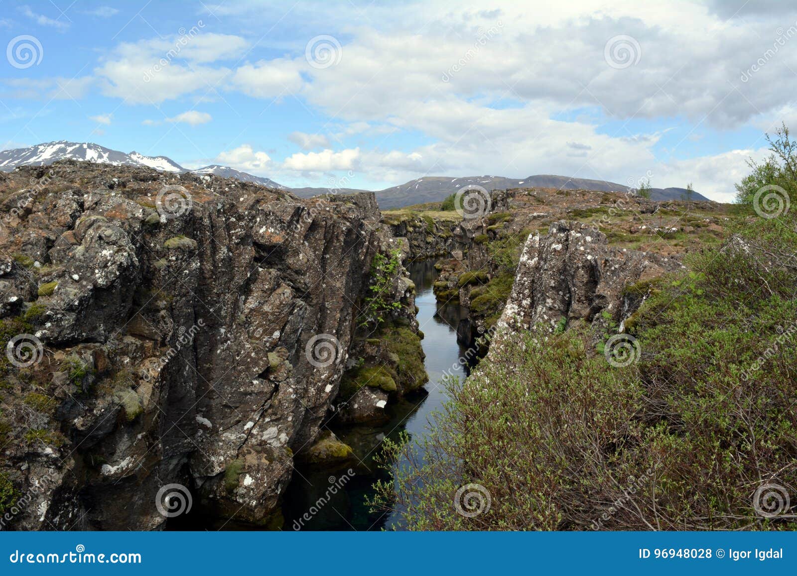 Silfra Thingvellir Park. Silfra Breakdown Of The Tectonic Plates Of The ...