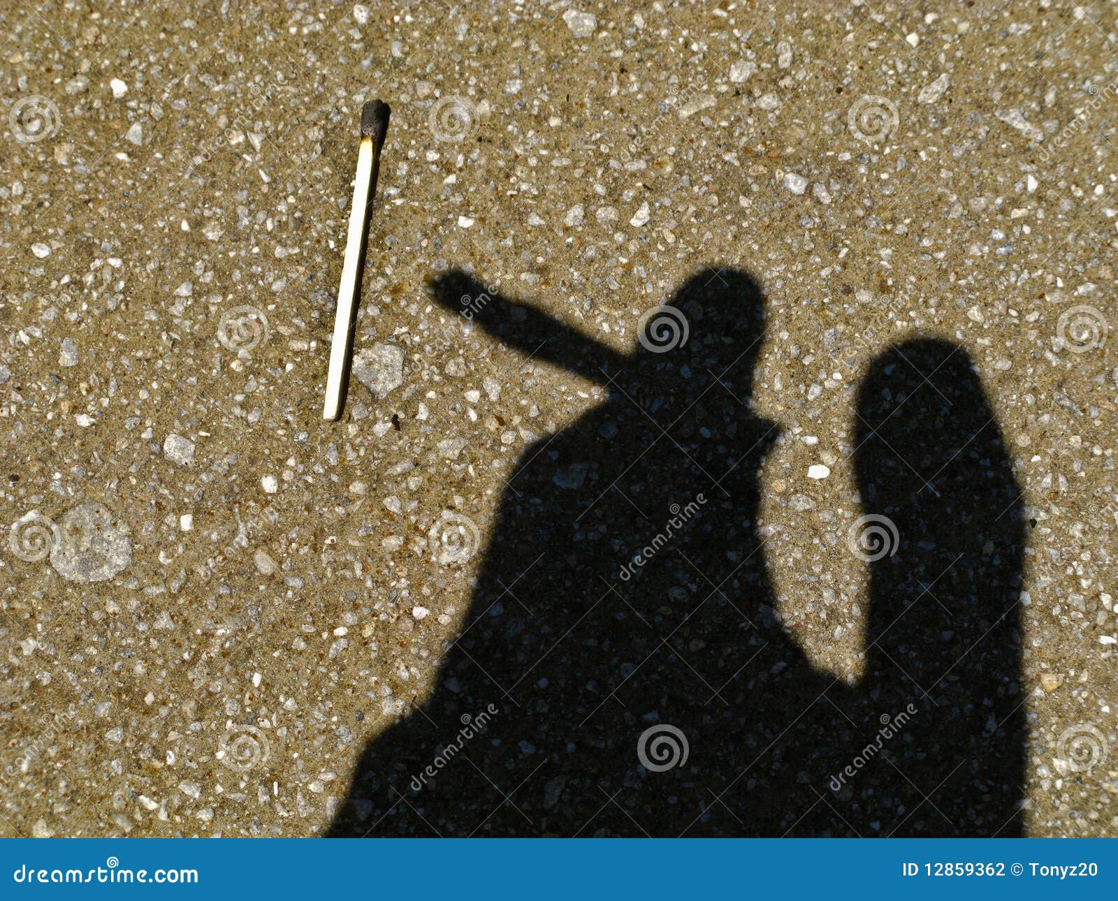 Silhouet van een roker stock foto. Image of vloer, schaduw - 12859362