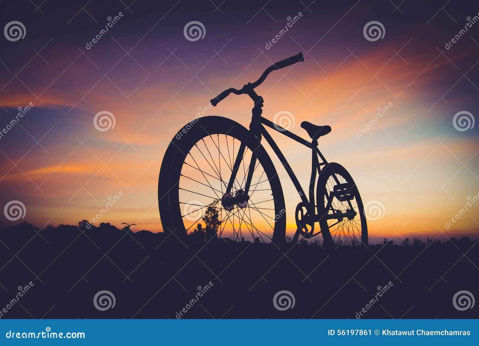 Silhouette Bicycle in Sunset Stock Image - Image of fitness, lifestyle ...