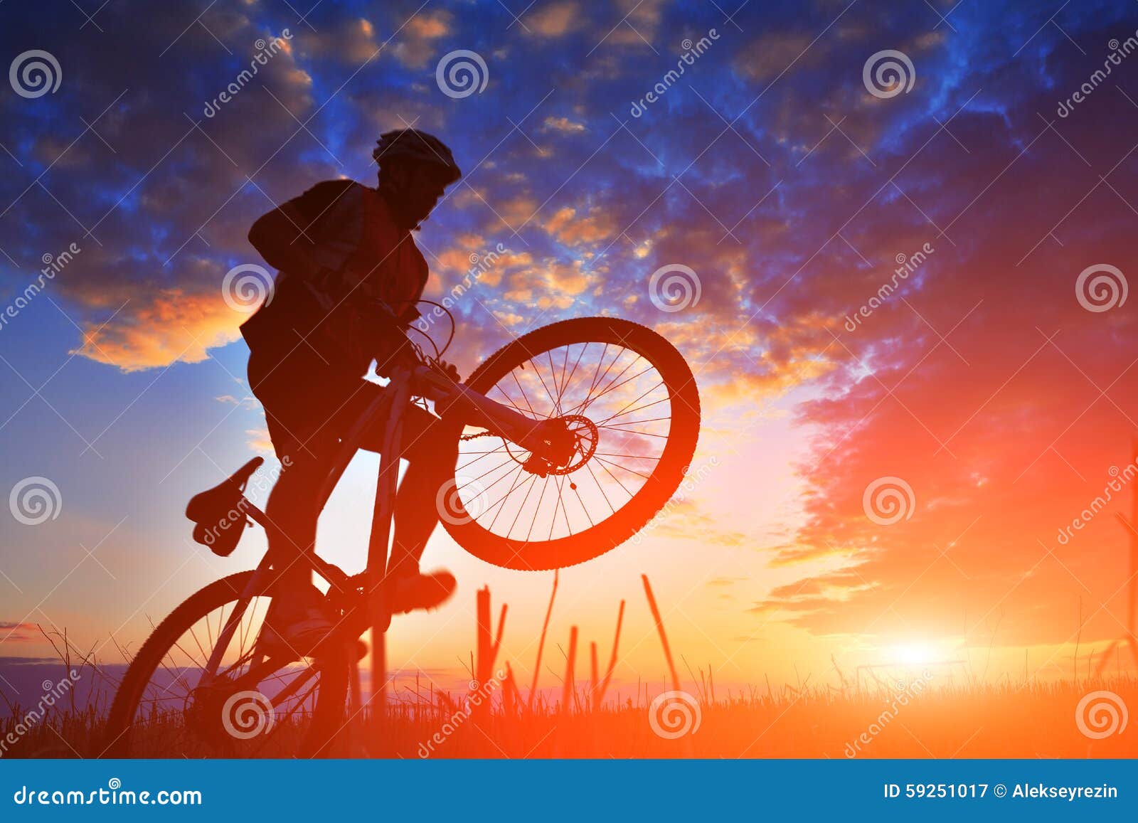 2,567 Silhouette Biker Bicycle Sunset Background Photos - Free ...