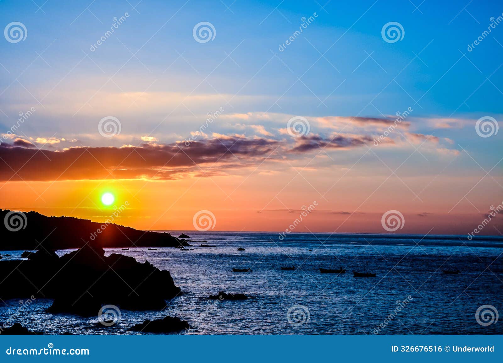 Silhouette Boat in the Ocean Stock Photo - Image of beach, ship: 326676516