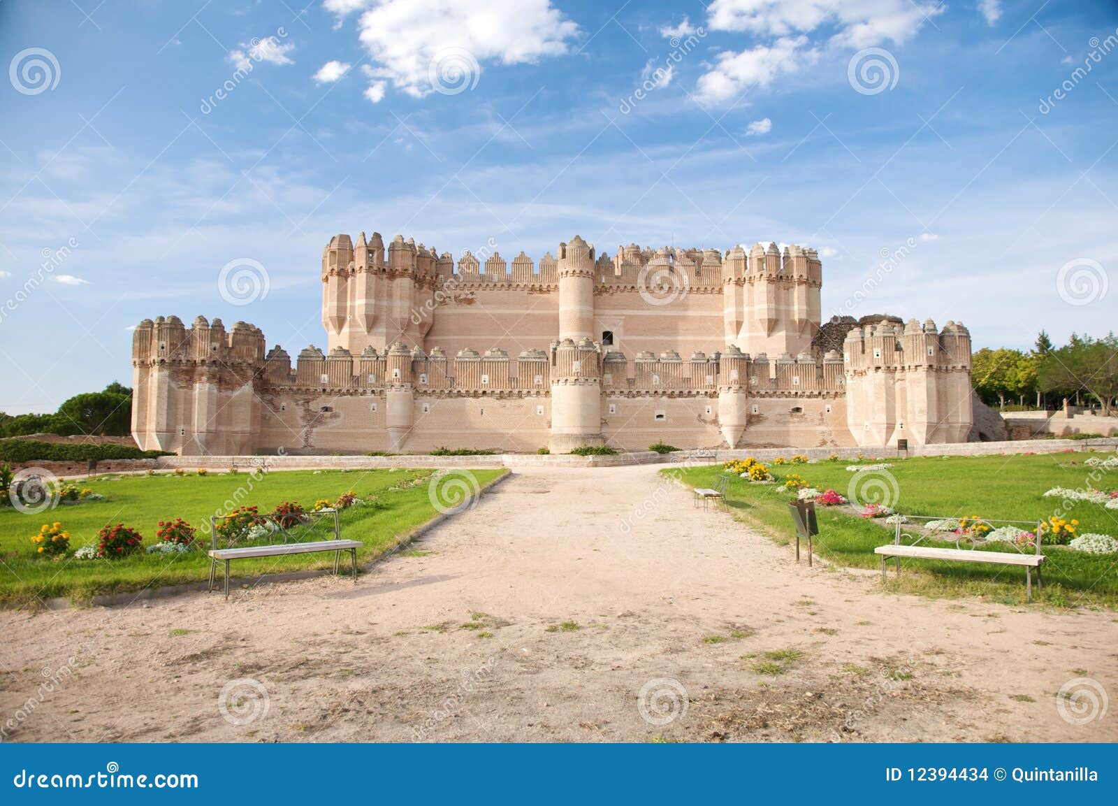 Silhouette of coca castle stock photo. Image of segovia - 12394434