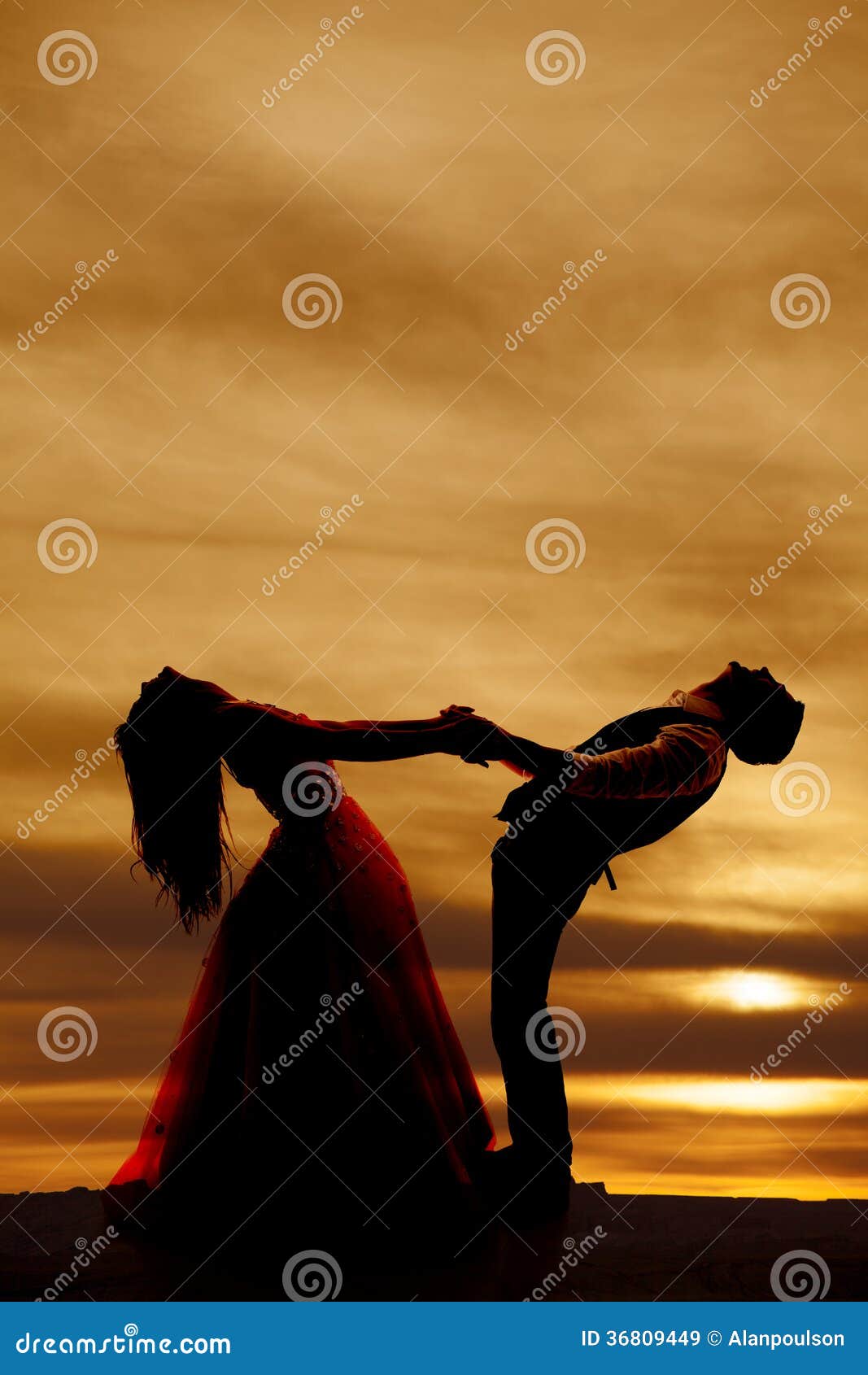 Silhouette Couple Both Lean Back Stock Image - Image of couple, back ...