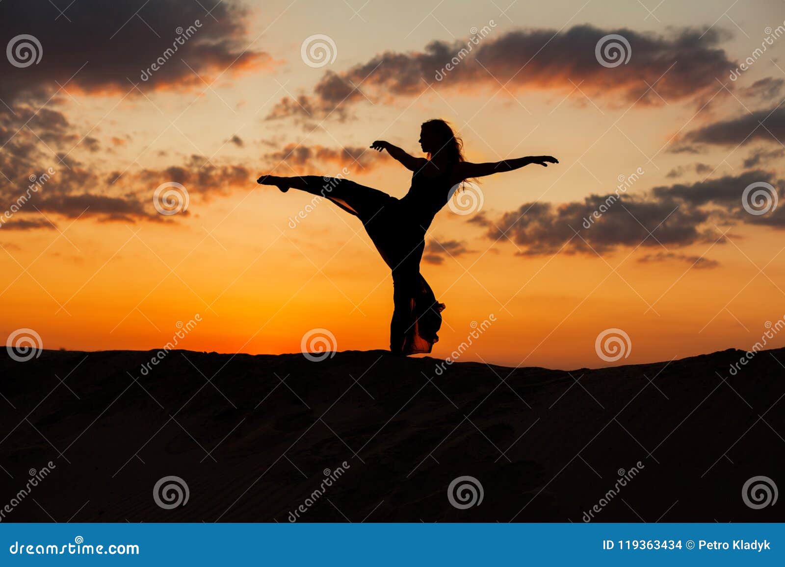 Silhouette of a Dancer at Sunset. Stock Photo - Image of jump, ether ...