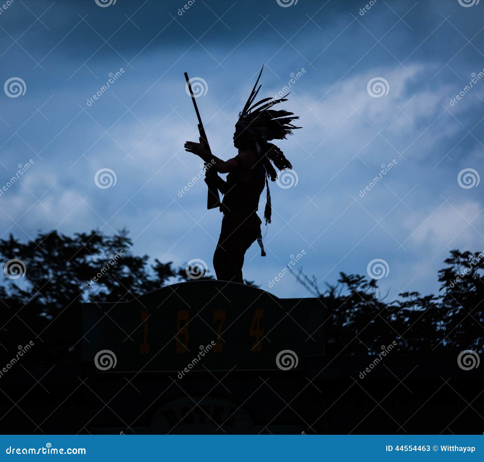 Silhouette De Guerrier Indien Image stock - Image du décoration ...