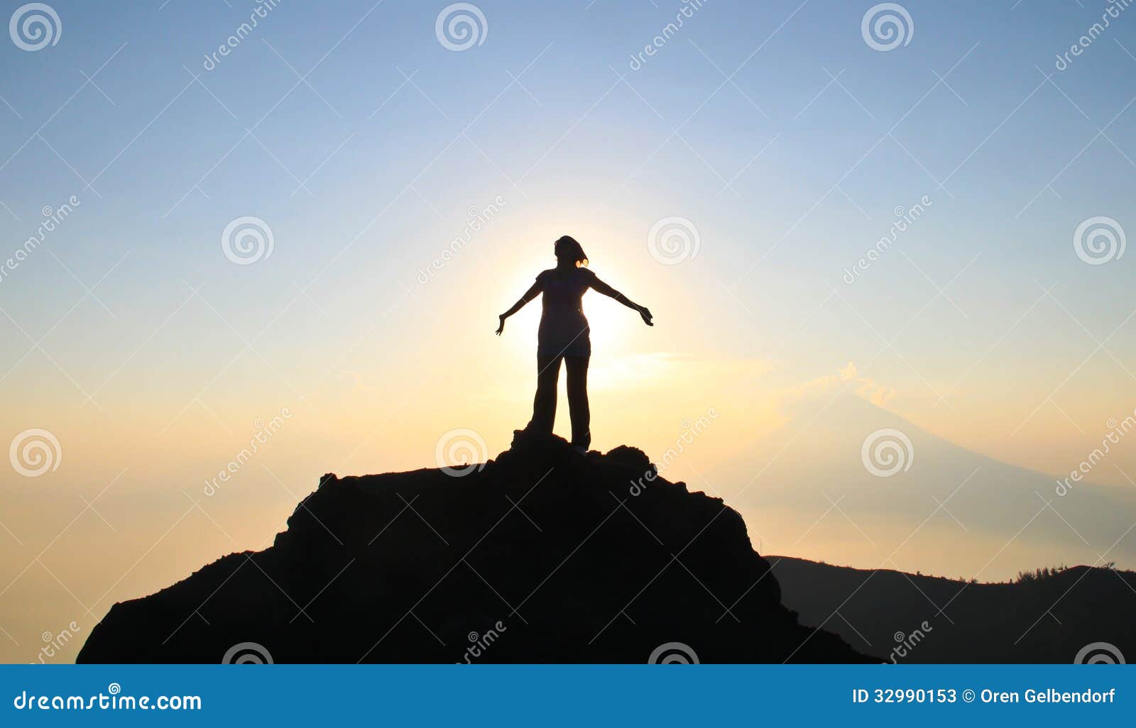 Silhouette de victoire image stock. Image du accomplisseur - 32990153