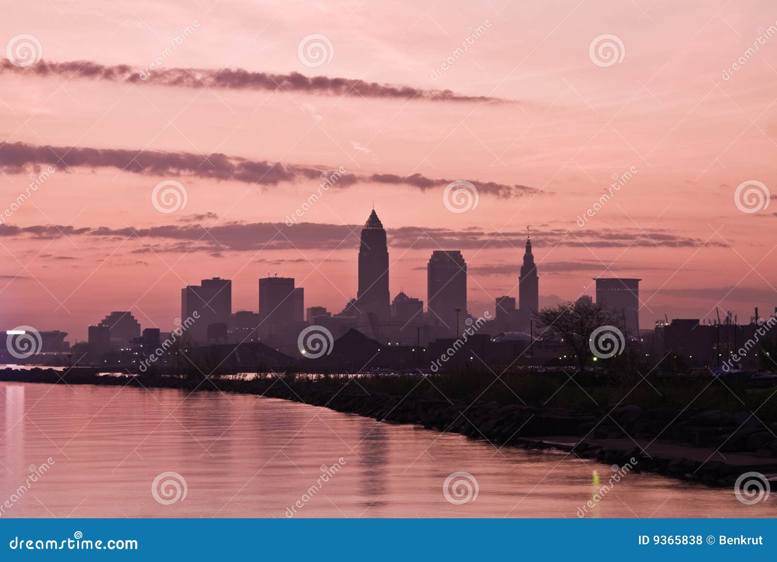 Silhouette of Downtown Cleveland Stock Photo - Image of office, scene ...