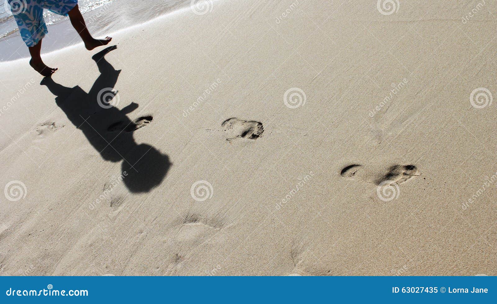 Silhouette Shadow of Child Running on Sand Beach Stock Image - Image of ...