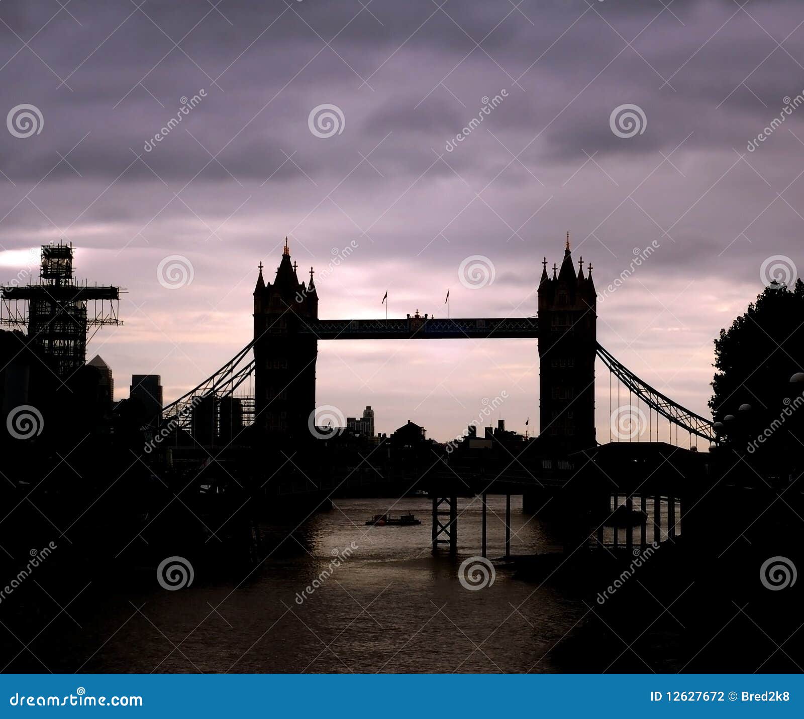 Silhouette of Tower Bridge, London Stock Photo - Image of sight, great ...