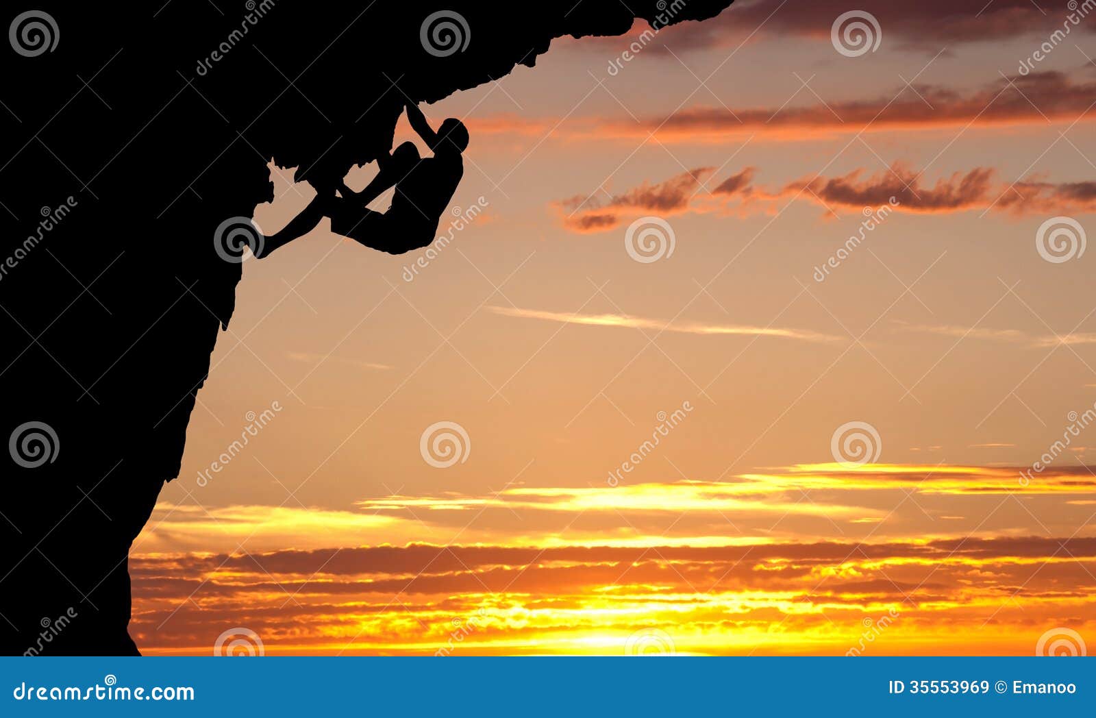 Silhueta Do Montanhista Na Cara Da Rocha Imagem de Stock - Imagem de ...