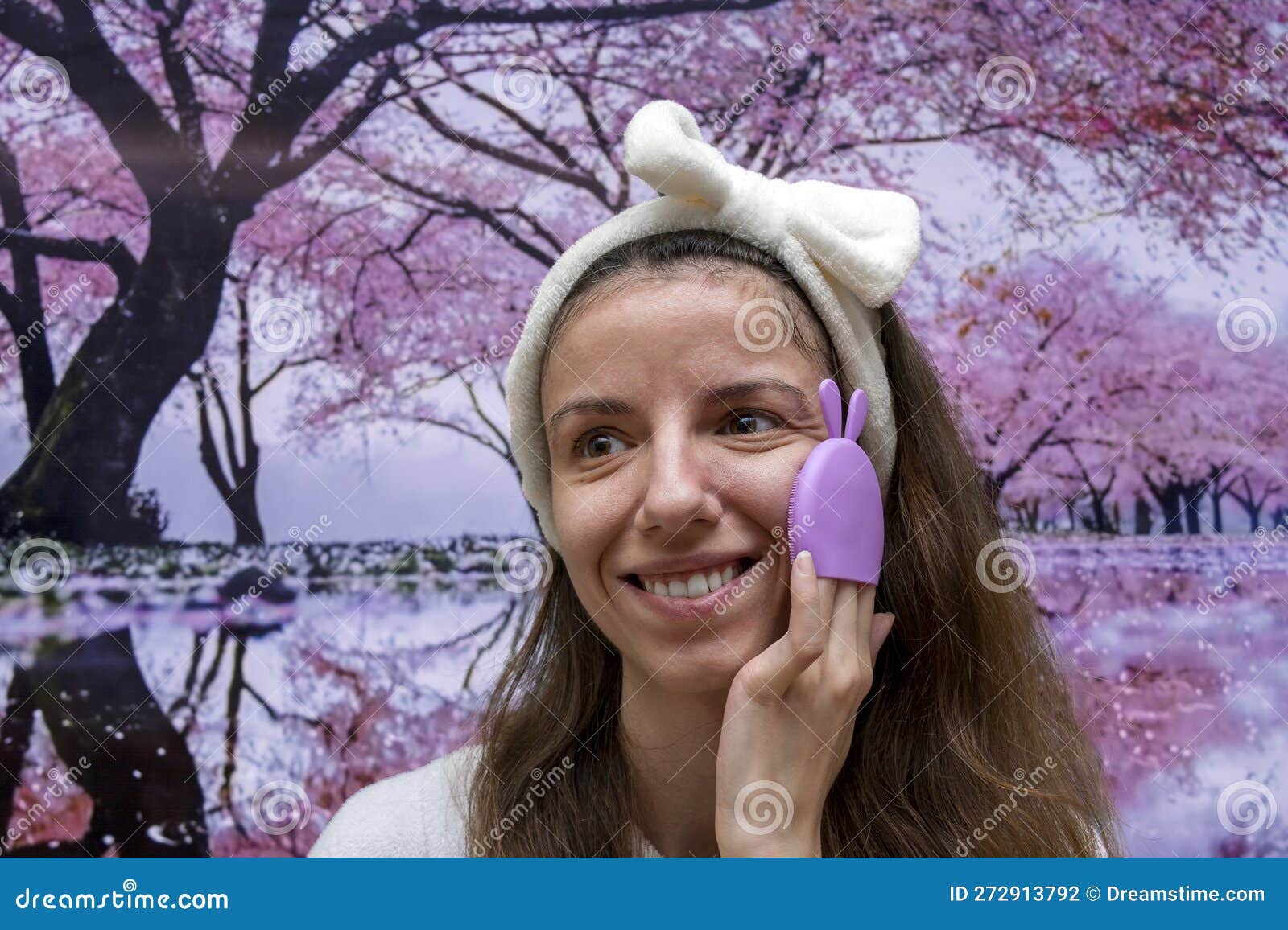 Silicon face scrub stock photo. Image of person, cosmetology - 272913792