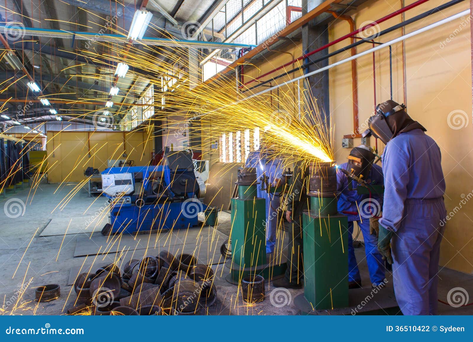 Silinder cutting work stock photo. Image of equipment - 36510422