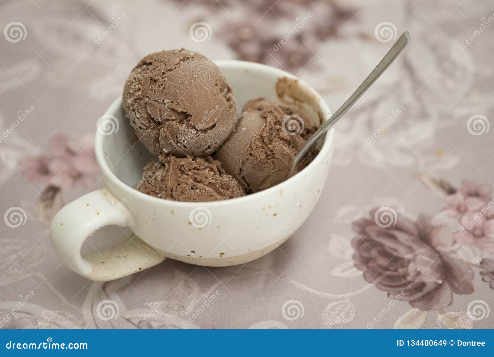 Silky Smooth Chocolate Ice Cream Stock Image - Image of ingredient ...