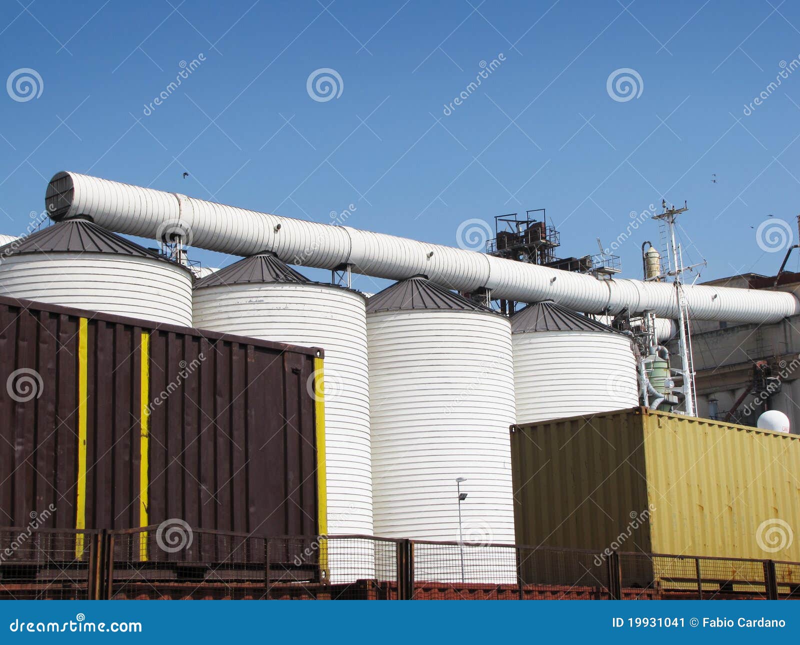 Silo and pipeline stock image. Image of modern, structure - 19931041