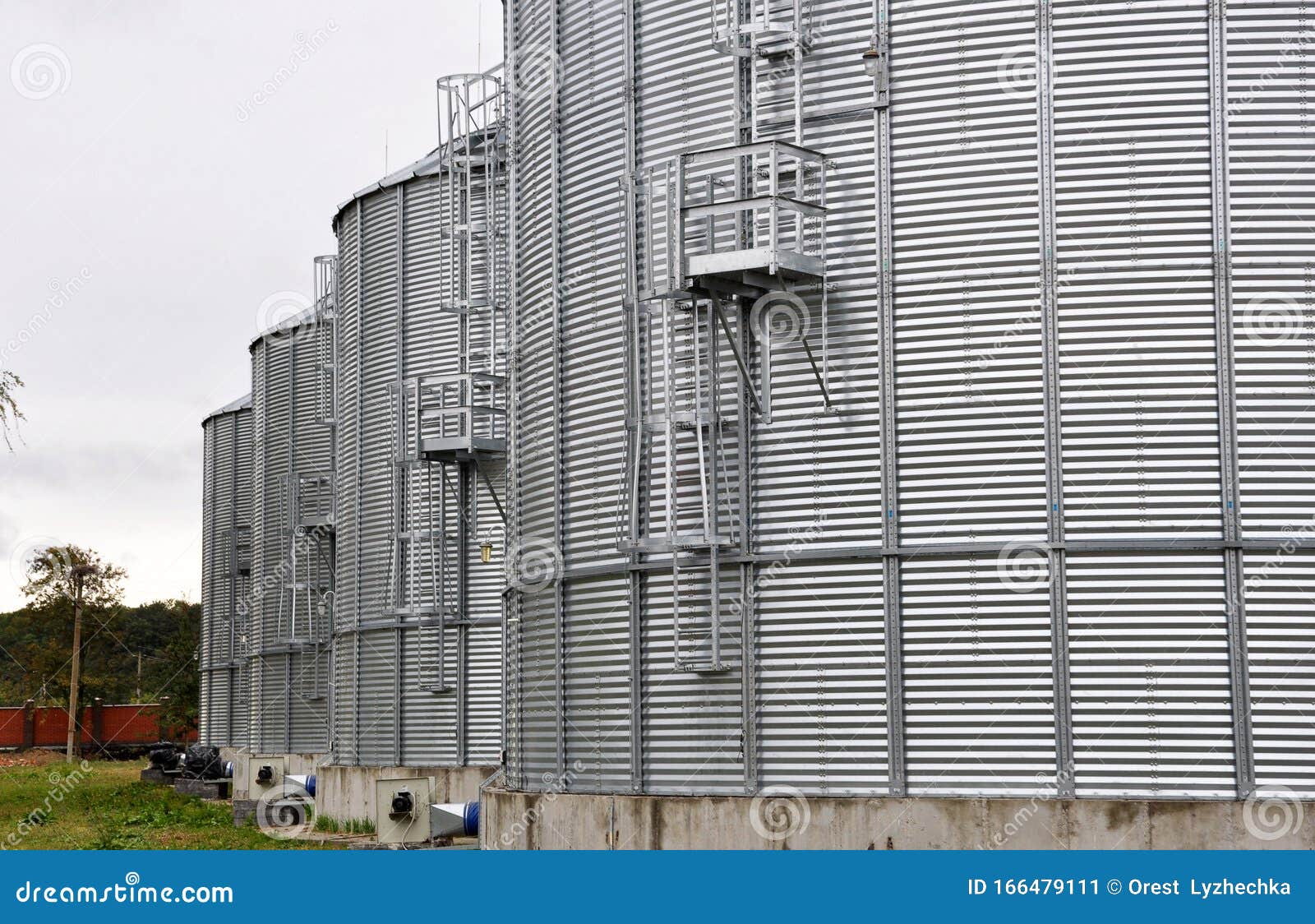 Silos for grain storage stock image. Image of agribusiness - 166479111