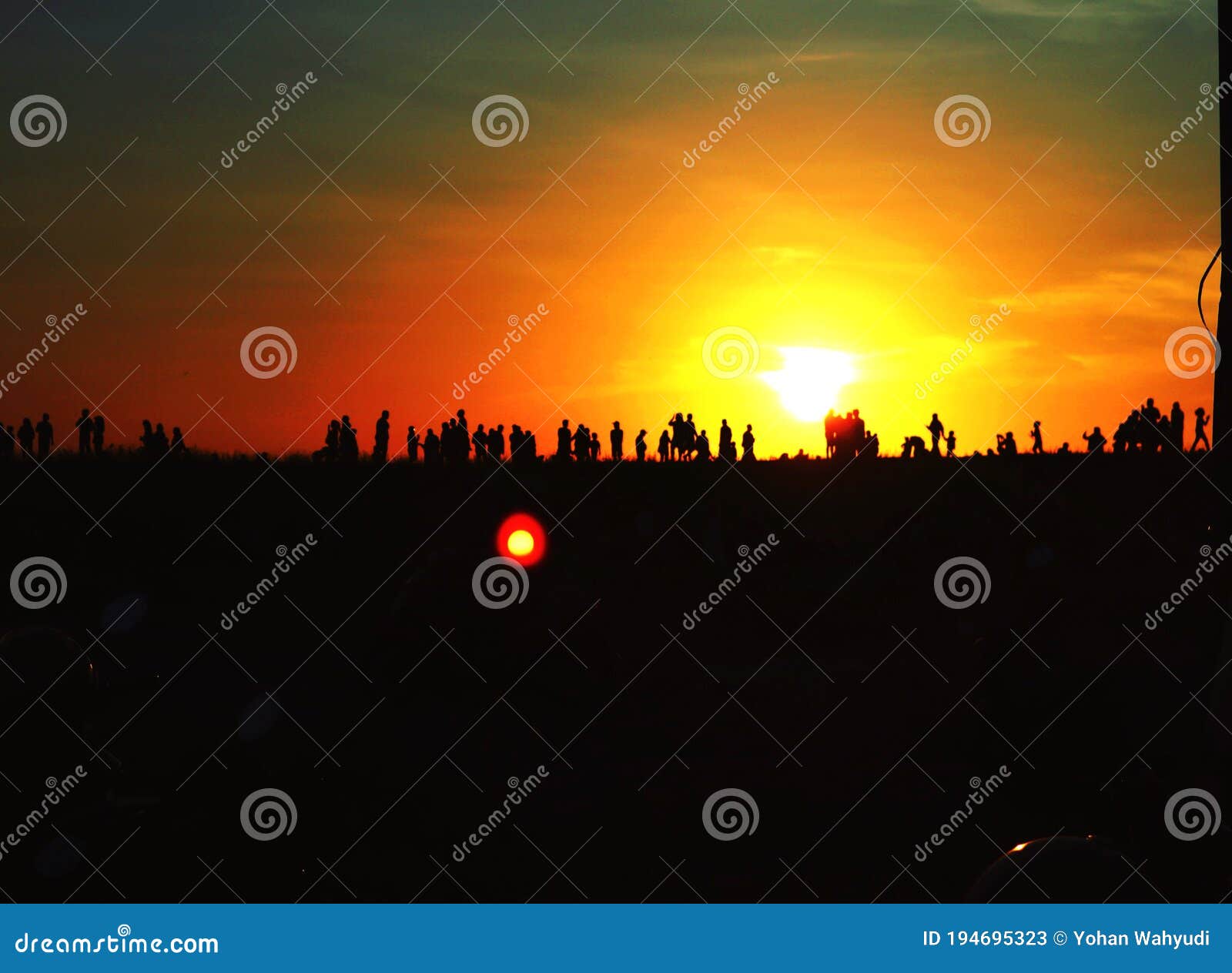 Siluet in the Evening Sunset Sunbrush Stock Image - Image of sunbrush ...