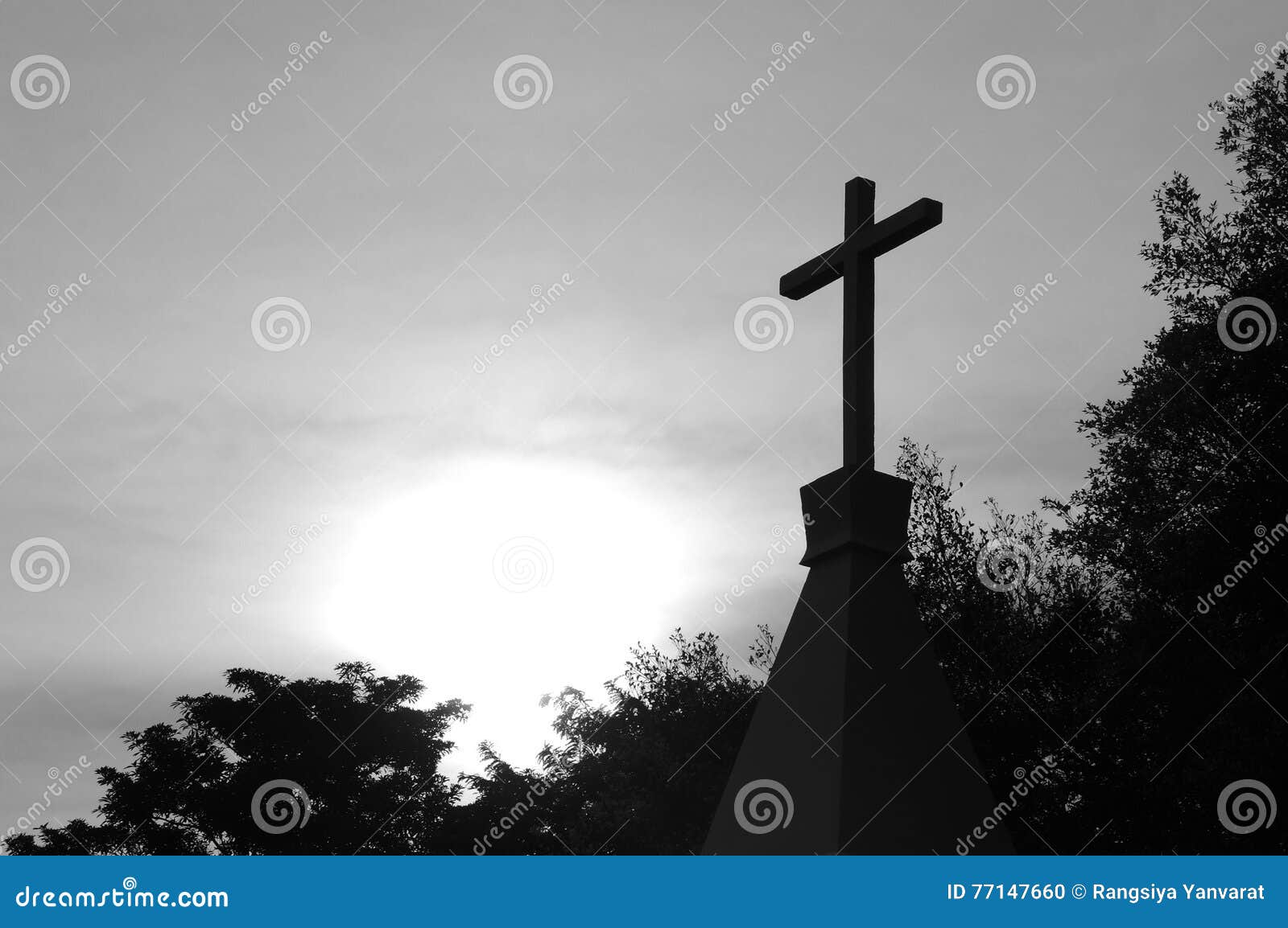 Silueta De La Cruz Cristiana Foto de archivo - Imagen de rezo, cruz ...