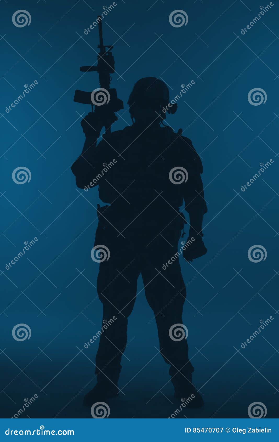 Silueta De Marine Special Operator Imagen de archivo - Imagen de brazos ...