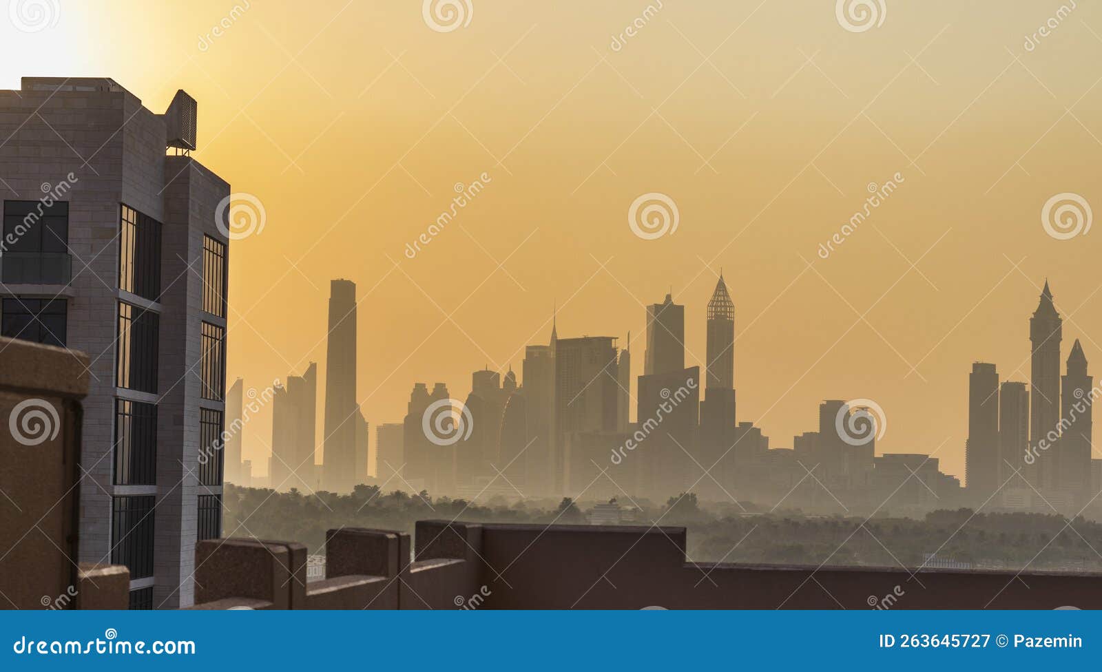 Silueta De Una Ciudad Moderna. Urbano Imagen de archivo - Imagen de ...