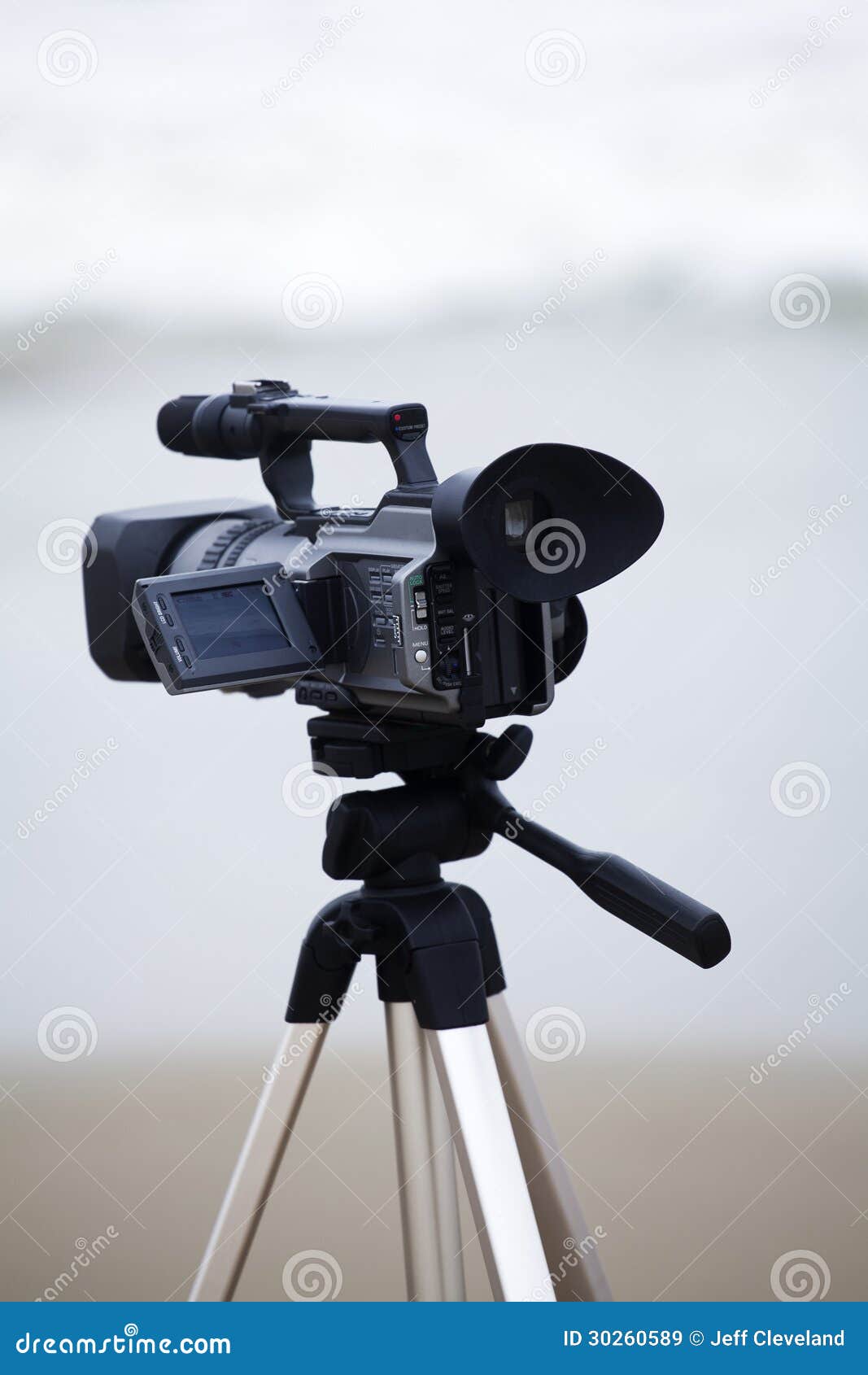 Video Camera on Tripod at the Beach Stock Image - Image of tripod ...