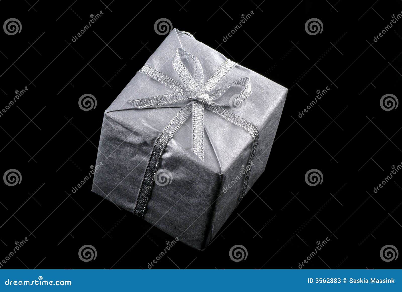 Silver christmas present. stock image. Image of ribbon - 3562883