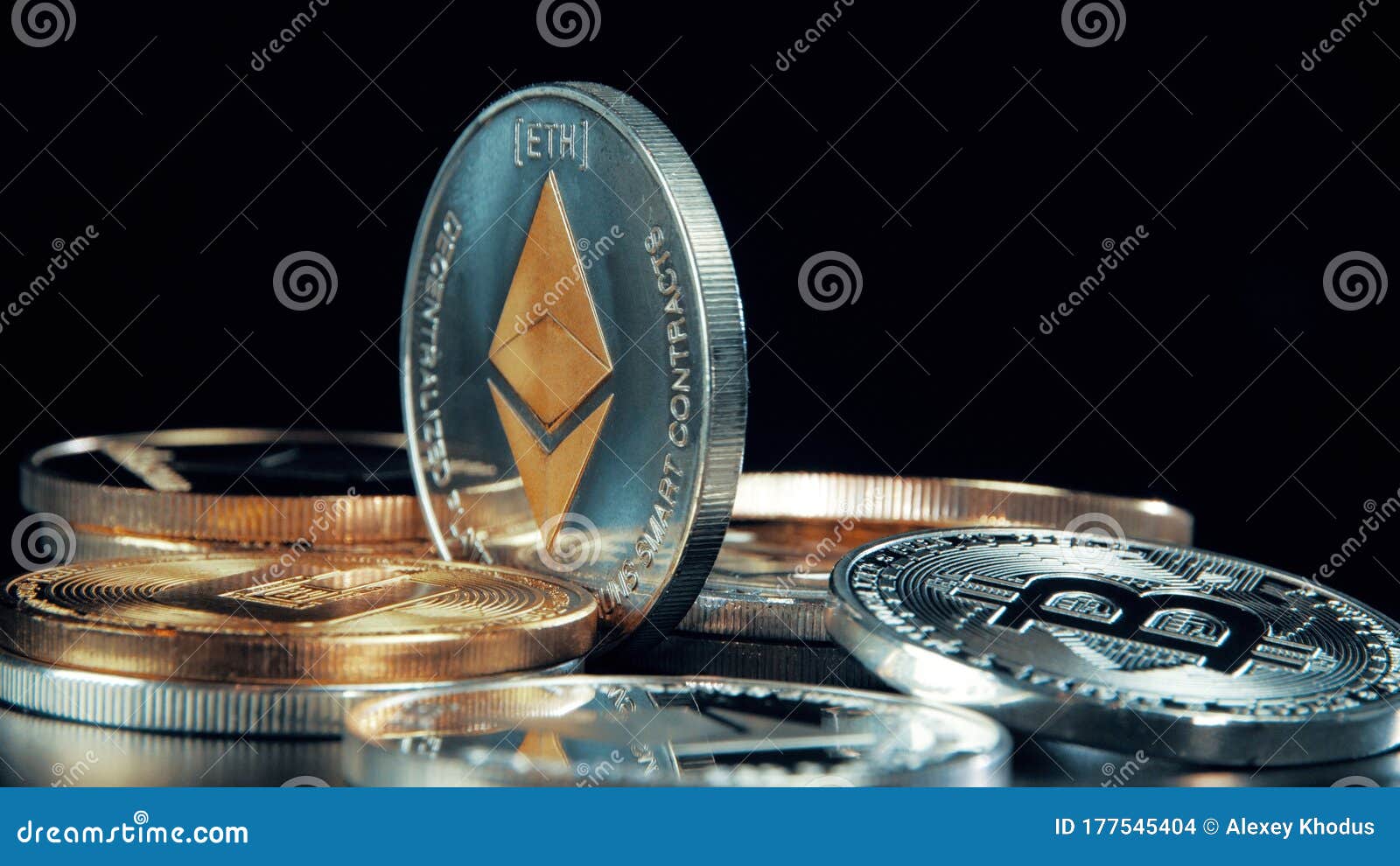 113 Spinning Gold Coin Stock Photos - Free & Royalty-Free Stock Photos ...