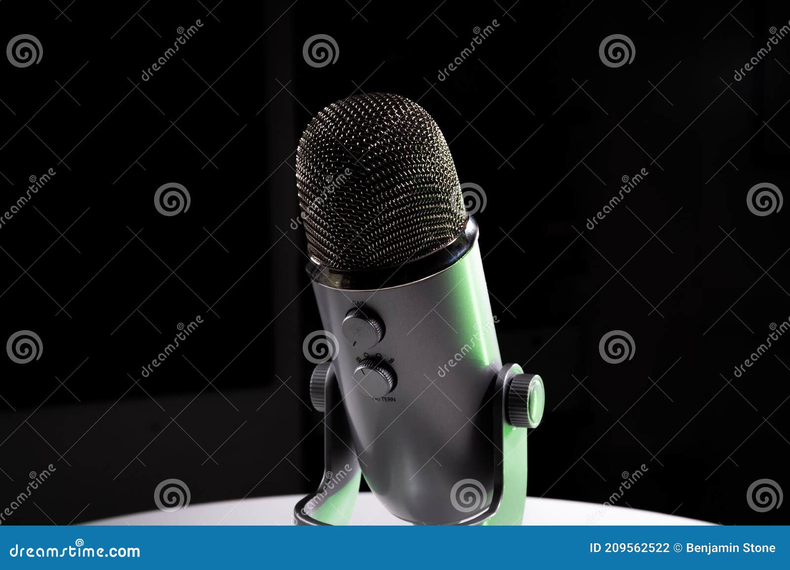 Silver Grey USB Condenser Microphone with Adjustable Tabletop Stand ...