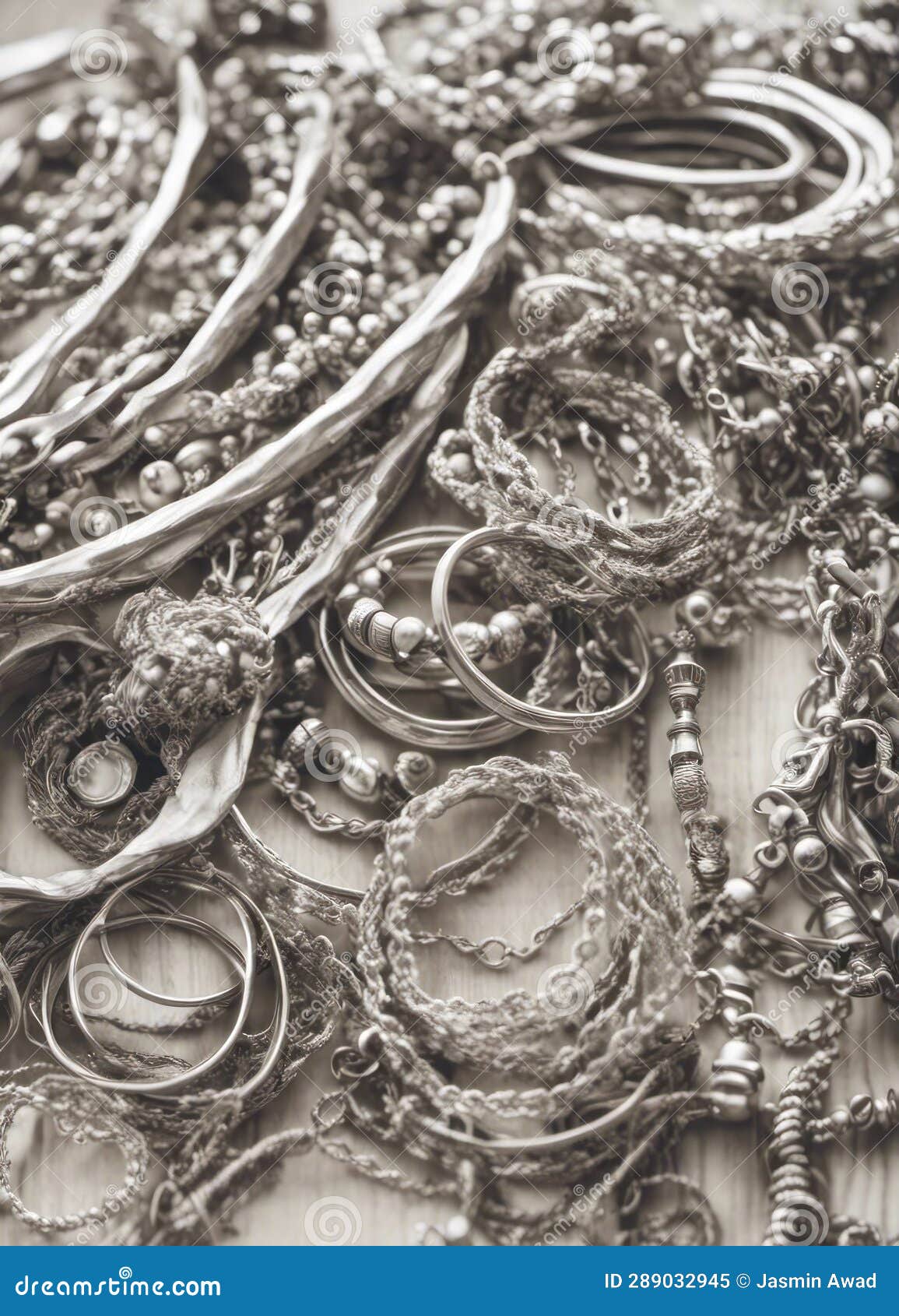 Silver jewelry pile stock illustration. Illustration of mixed - 289032945